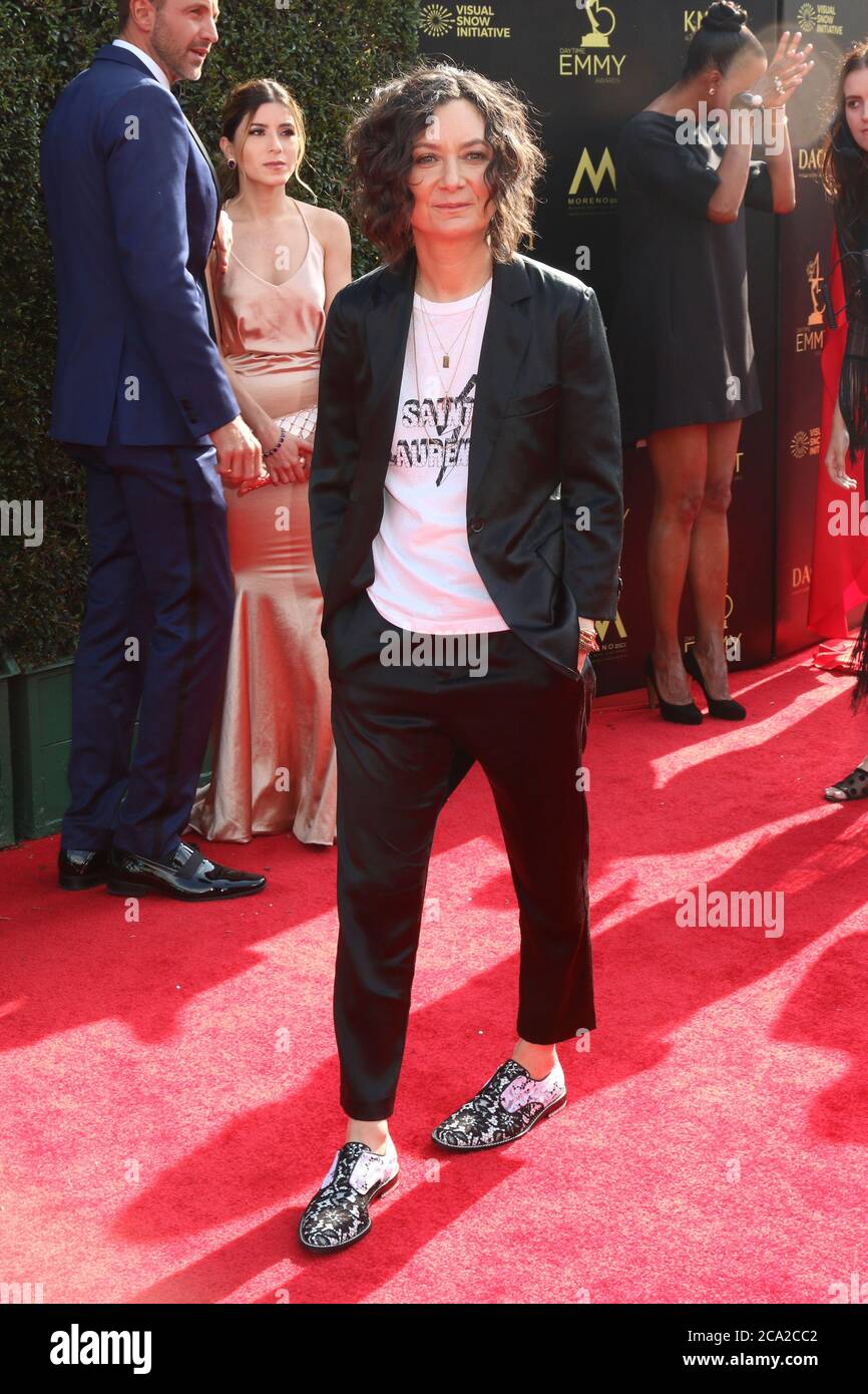 LOS ANGELES - APR 29: Sara Gilbert at the 45th Daytime Emmy Awards at ...