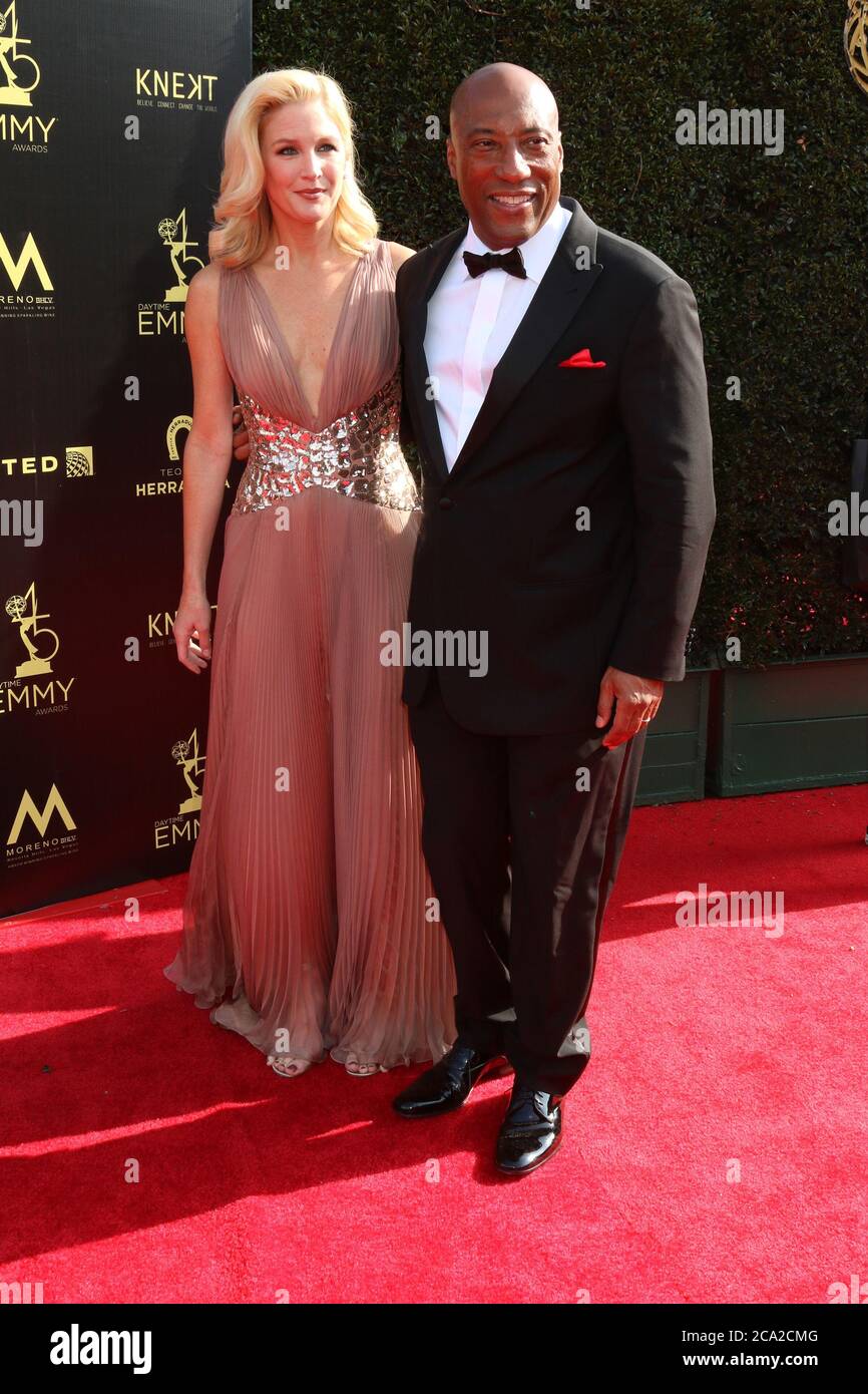 Byron allen jennifer lucas hi-res stock photography and images - Alamy