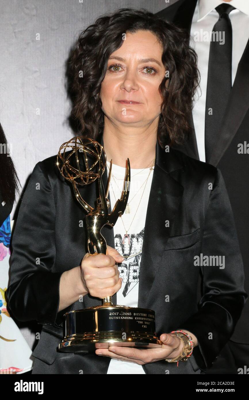 LOS ANGELES - APR 29: Sara Gilbert at the 45th Daytime Emmy Awards at ...