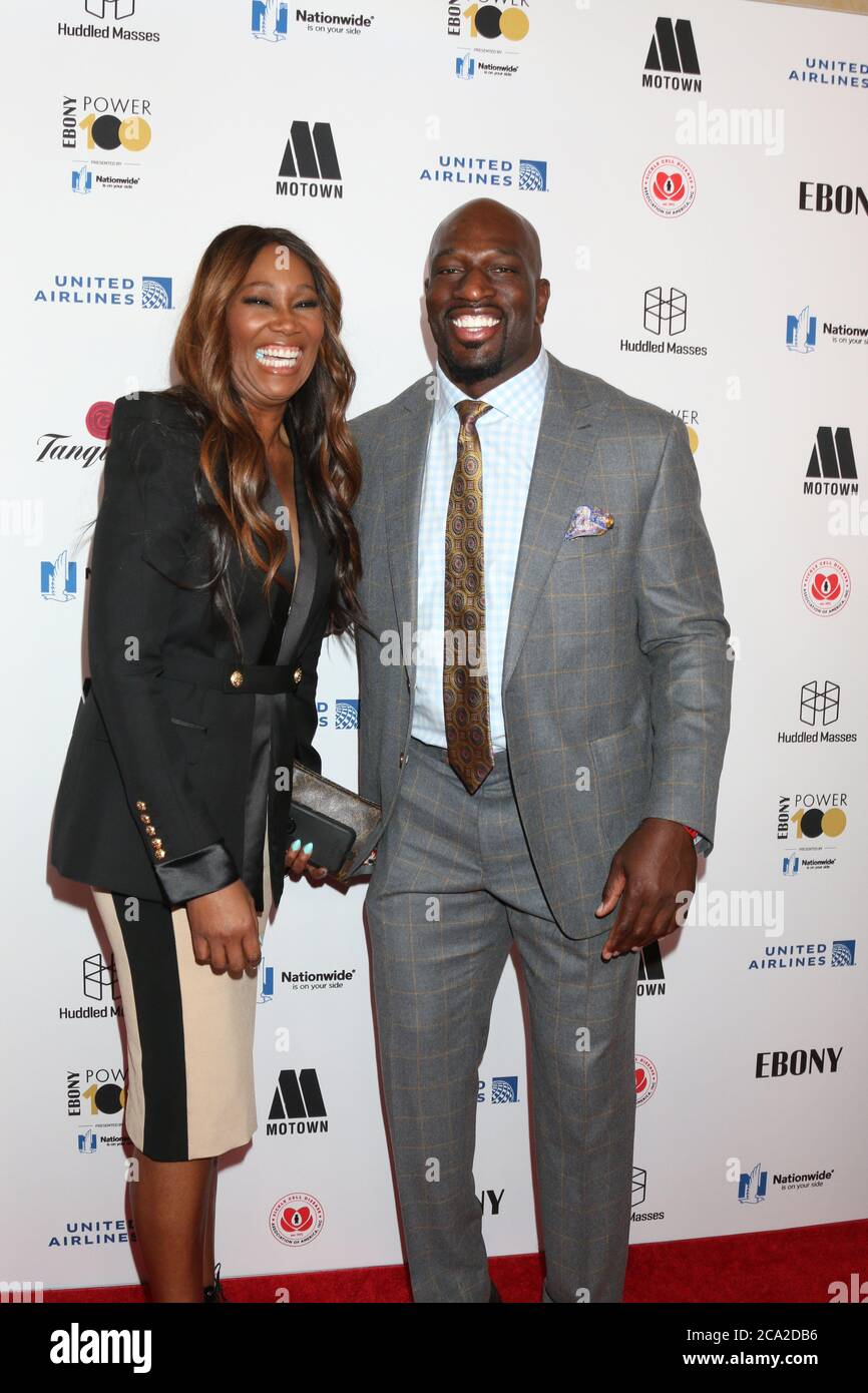 LOS ANGELES - NOV 30: Yolanda Adams, Titus O'Neil at the Ebony Power ...