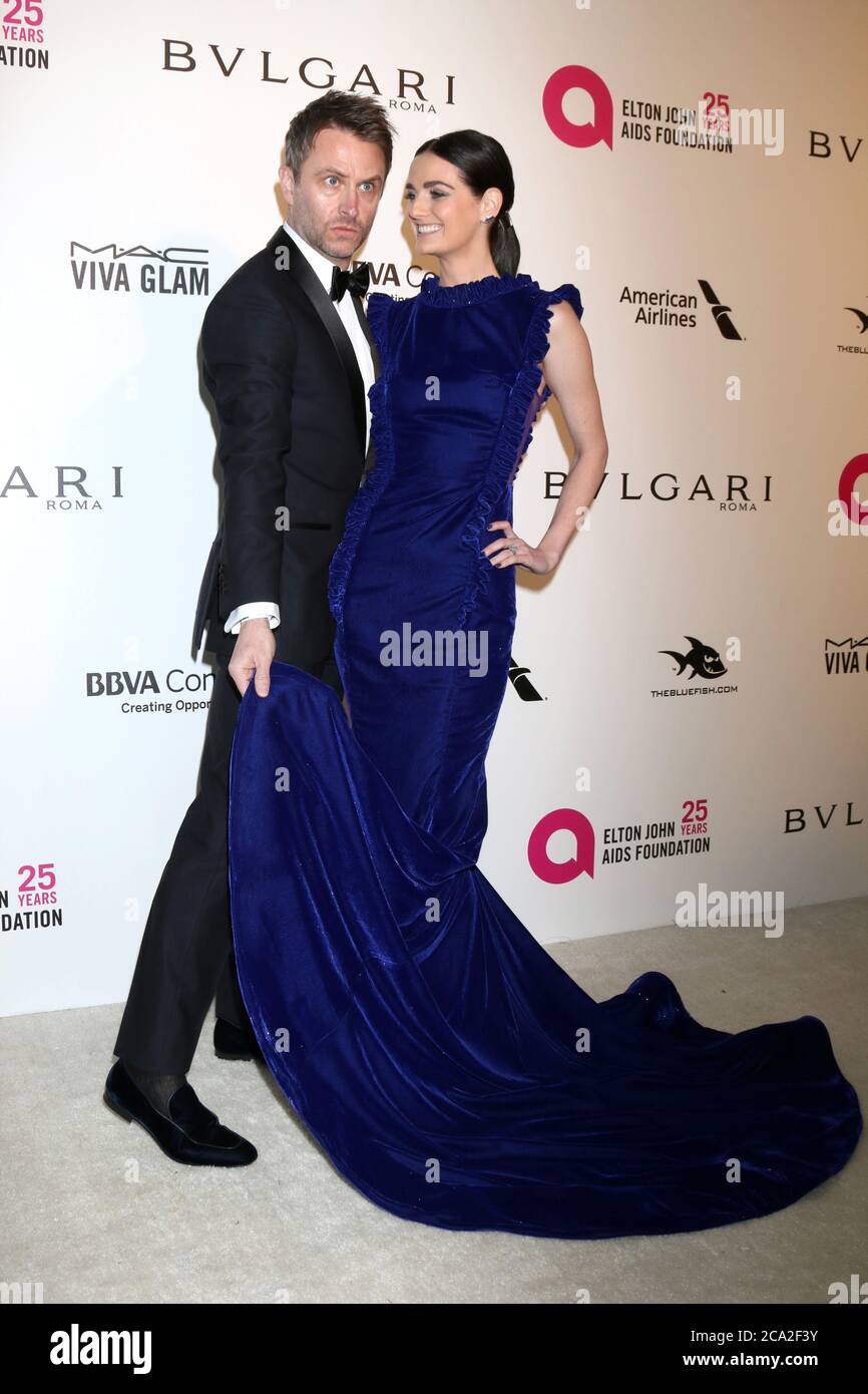 LOS ANGELES - MAR 4: Chris Hardwick, Lydia Hearst at the 2018 Elton ...