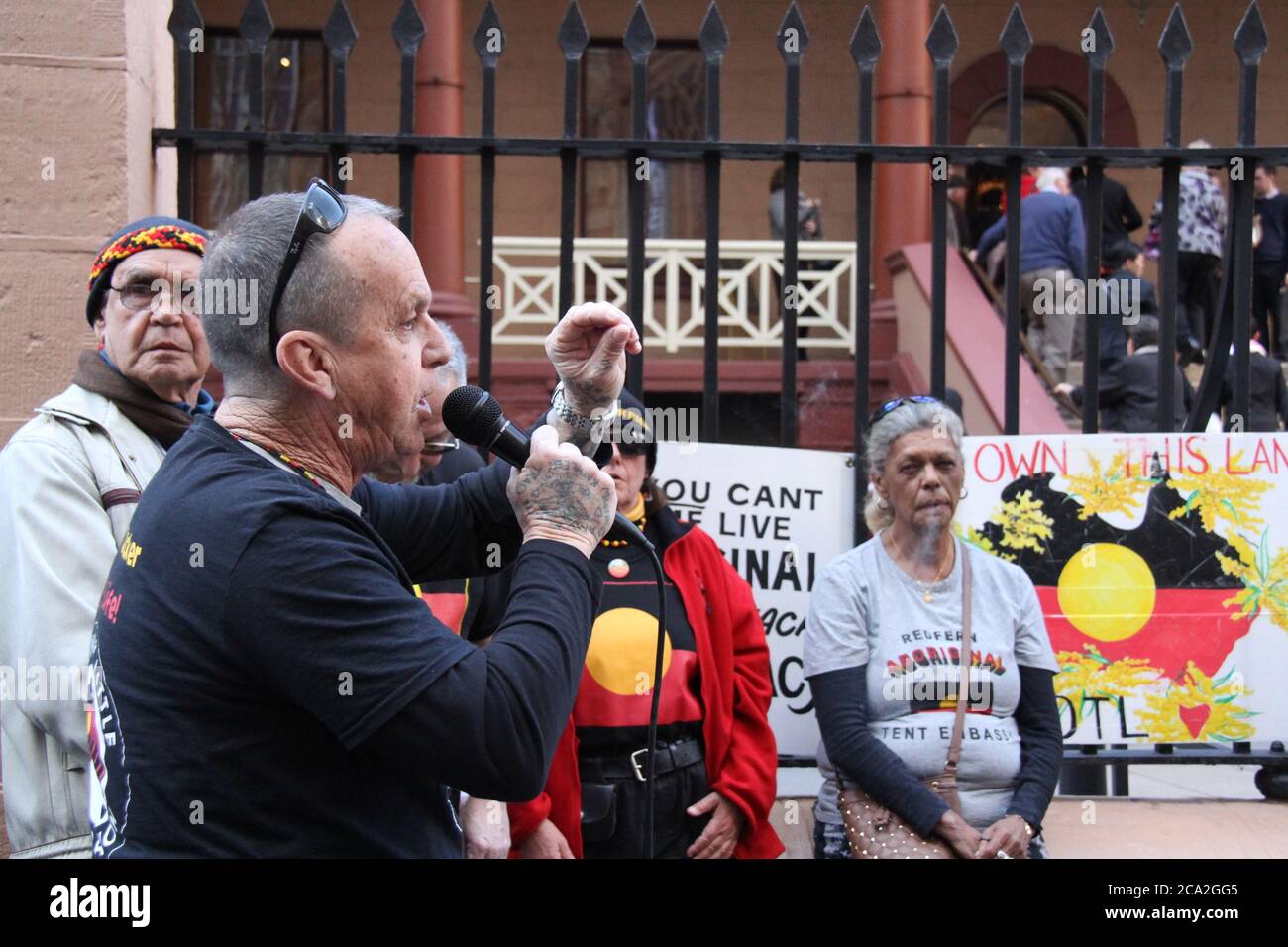 Ken Canning speaks at the Build Aboriginal housing on The Block rally ...