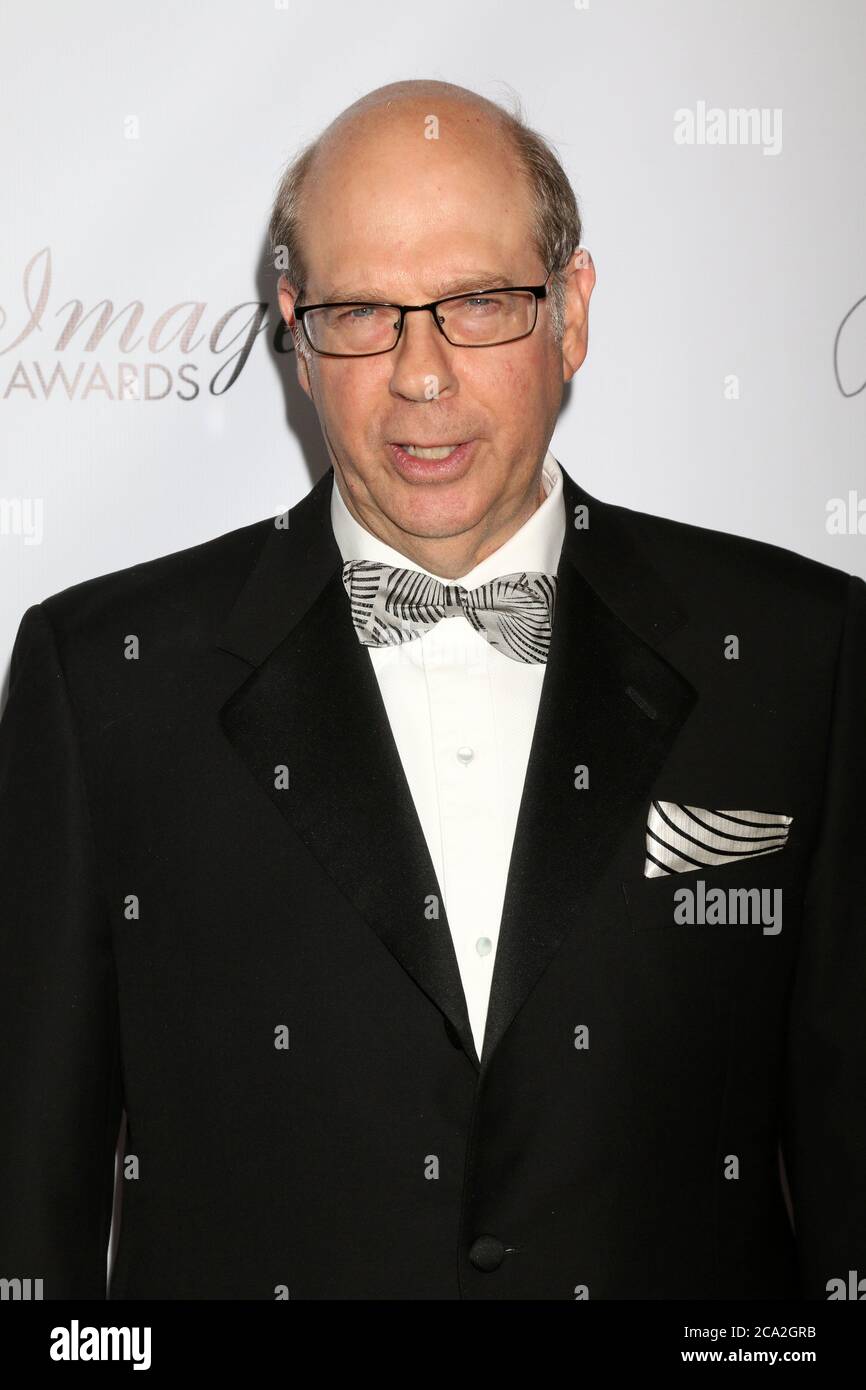 LOS ANGELES - AUG 25: Stephen Tobolowsky at the 33rd Annual Imagen ...