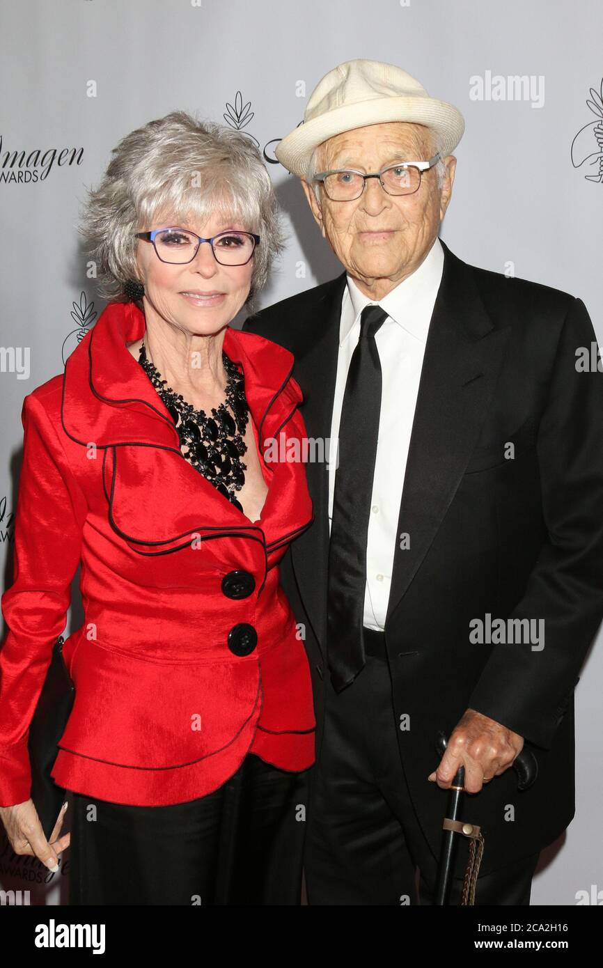 LOS ANGELES - AUG 25: Rita Moreno, Norman Lear at the 33rd Annual ...