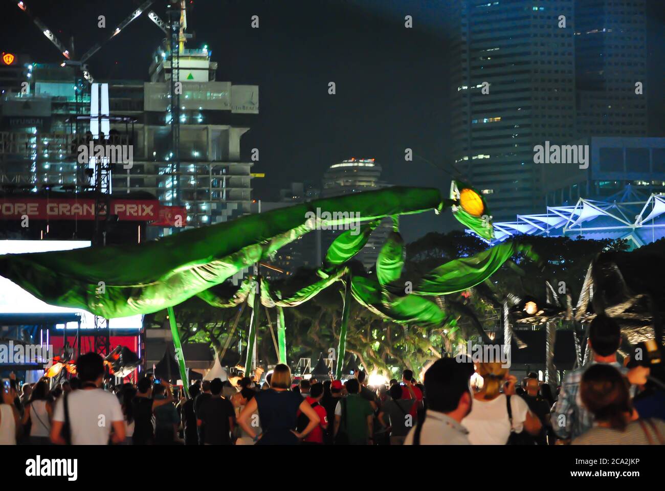 Mascots in the 2013 Singapore F1 Grand Prix Stock Photo - Alamy