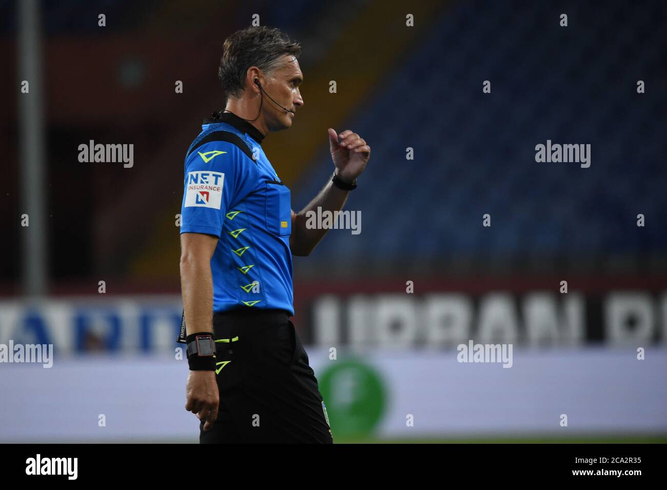 The referee irrati hi-res stock photography and images - Alamy