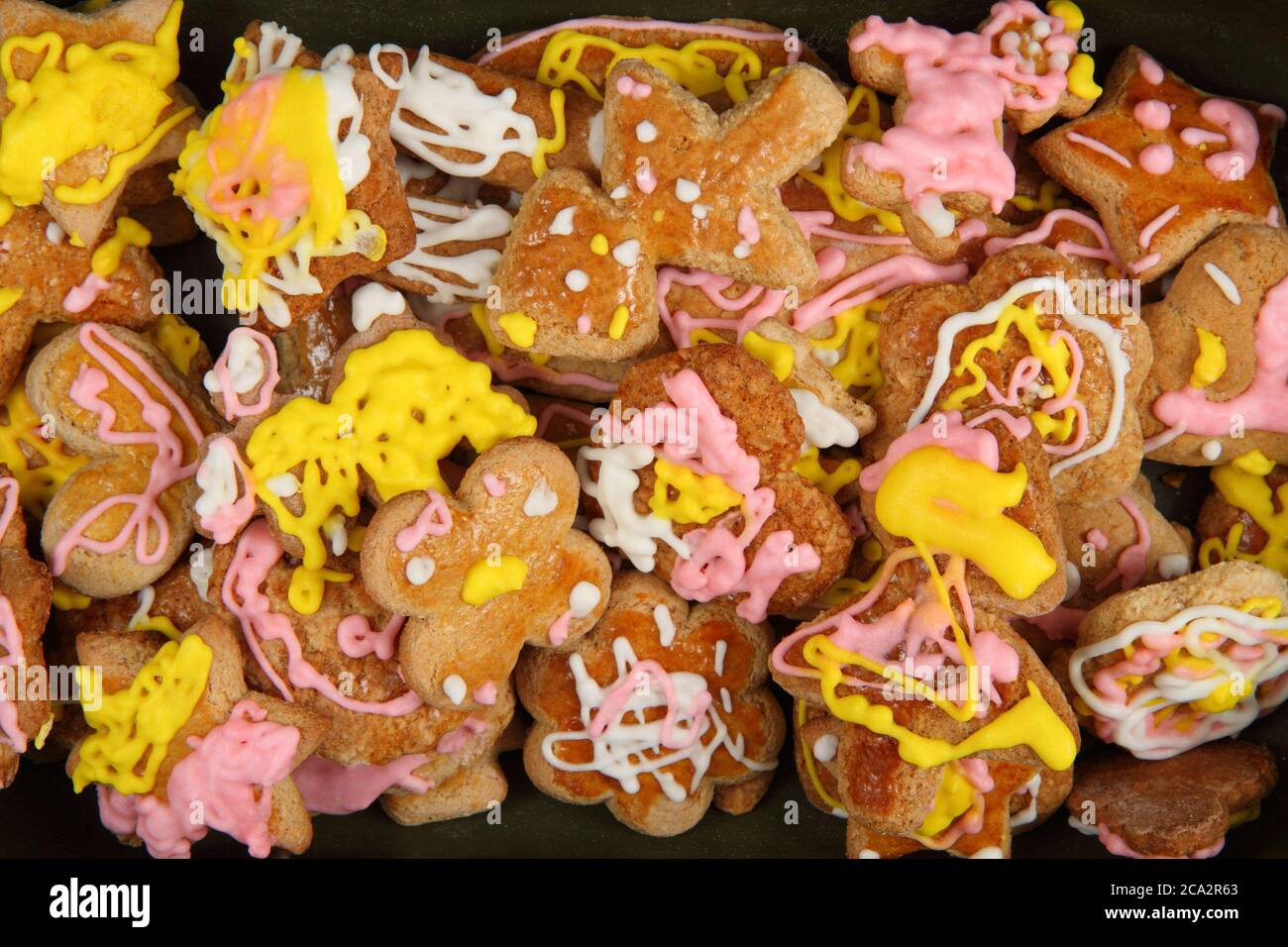 czech homemade gingerbread as nice christmas background Stock Photo - Alamy
