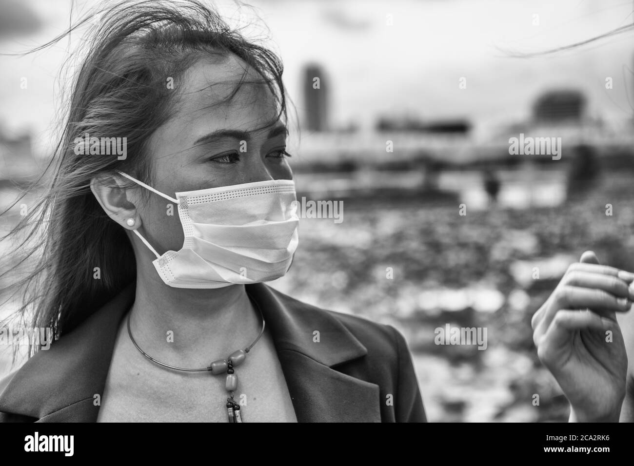 Women wearing mask Black and White Stock Photos & Images - Alamy
