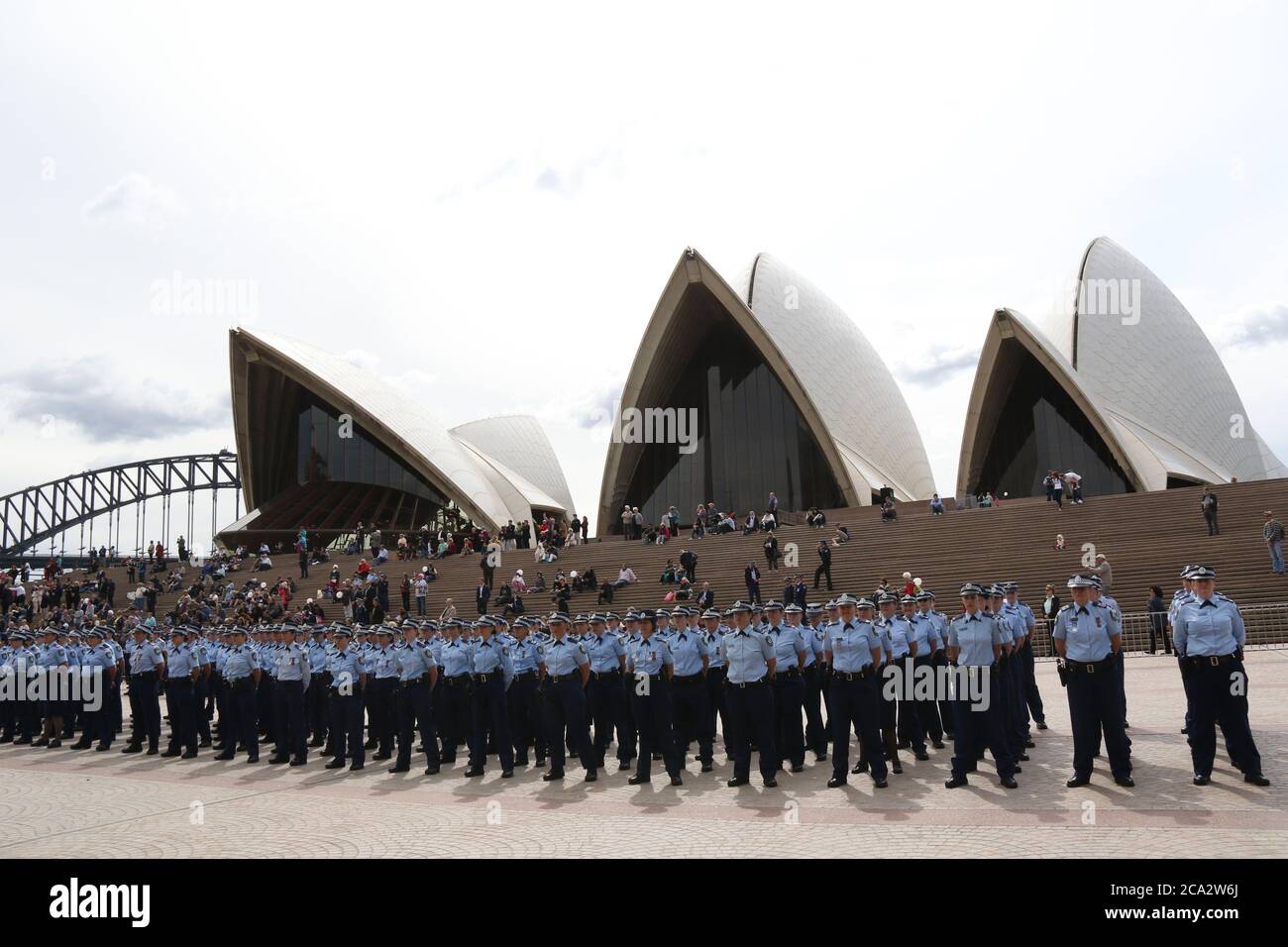 Parade in Sydney marks 100 years of women in policing Stock Photo - Alamy