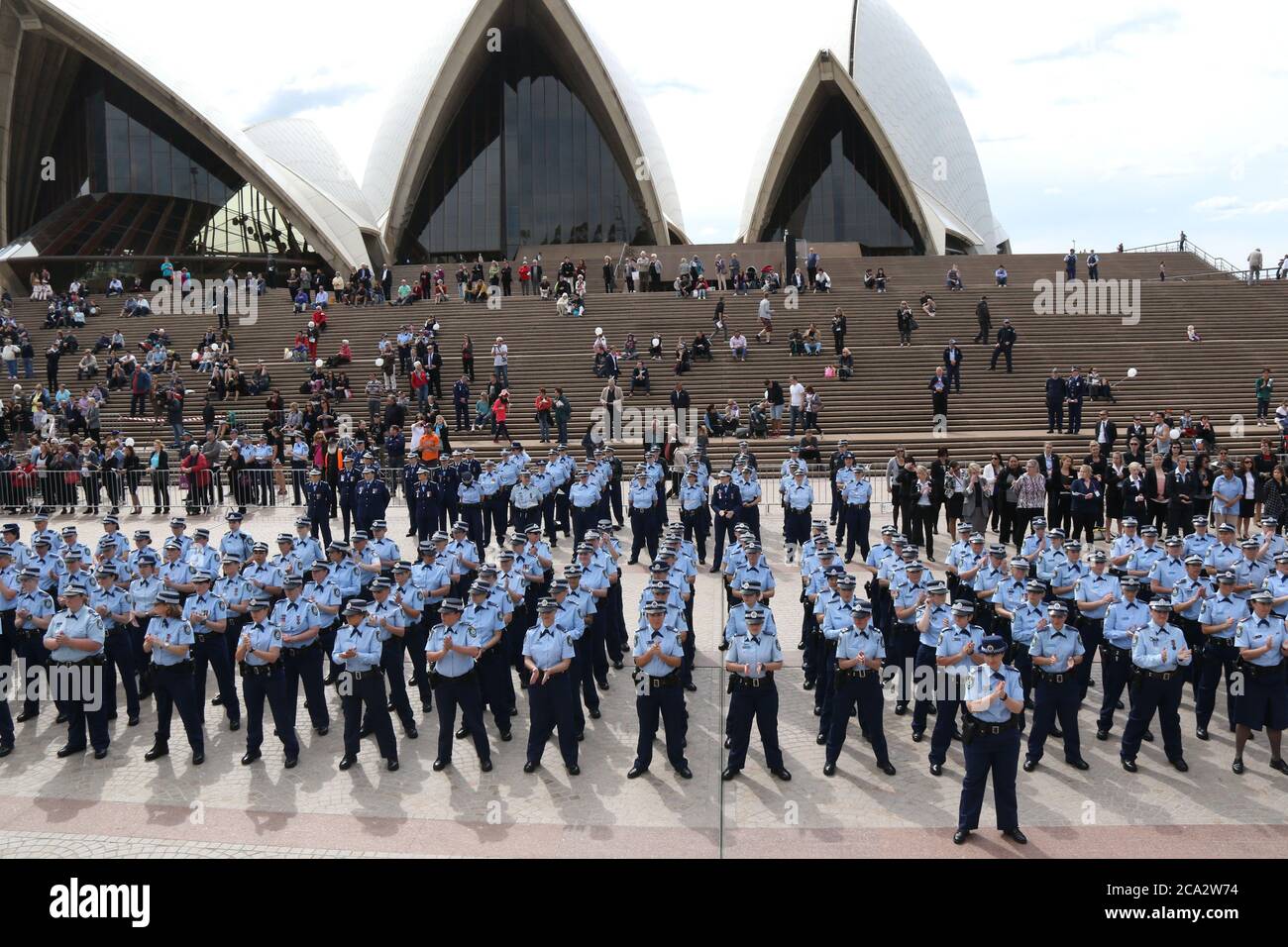 Parade in Sydney marks 100 years of women in policing Stock Photo - Alamy
