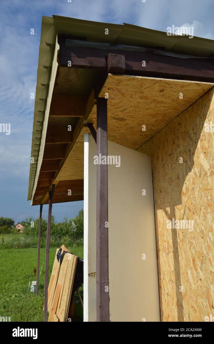 Chipboards hi-res stock photography and images - Alamy