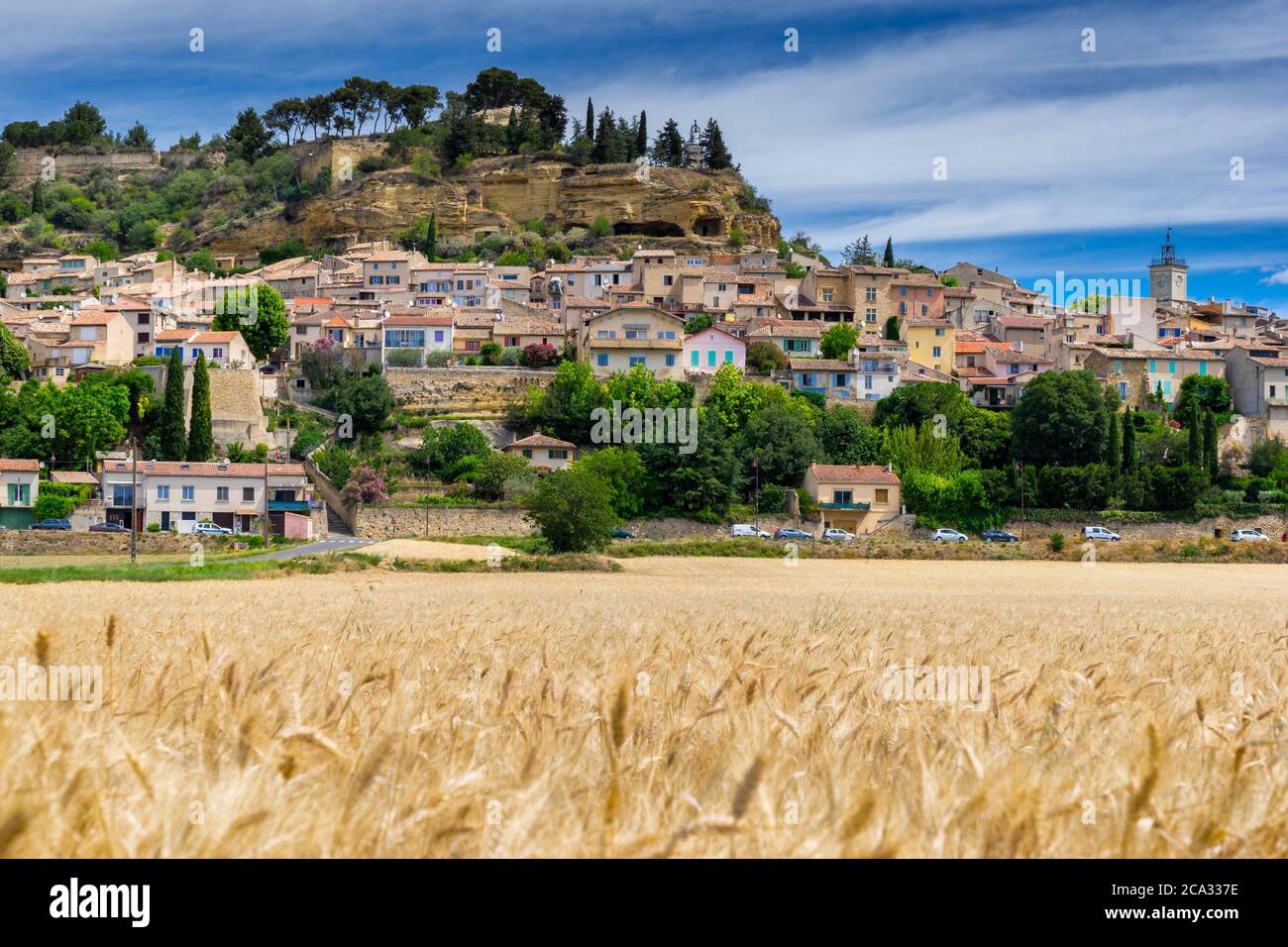 Cadenet hi-res stock photography and images - Alamy