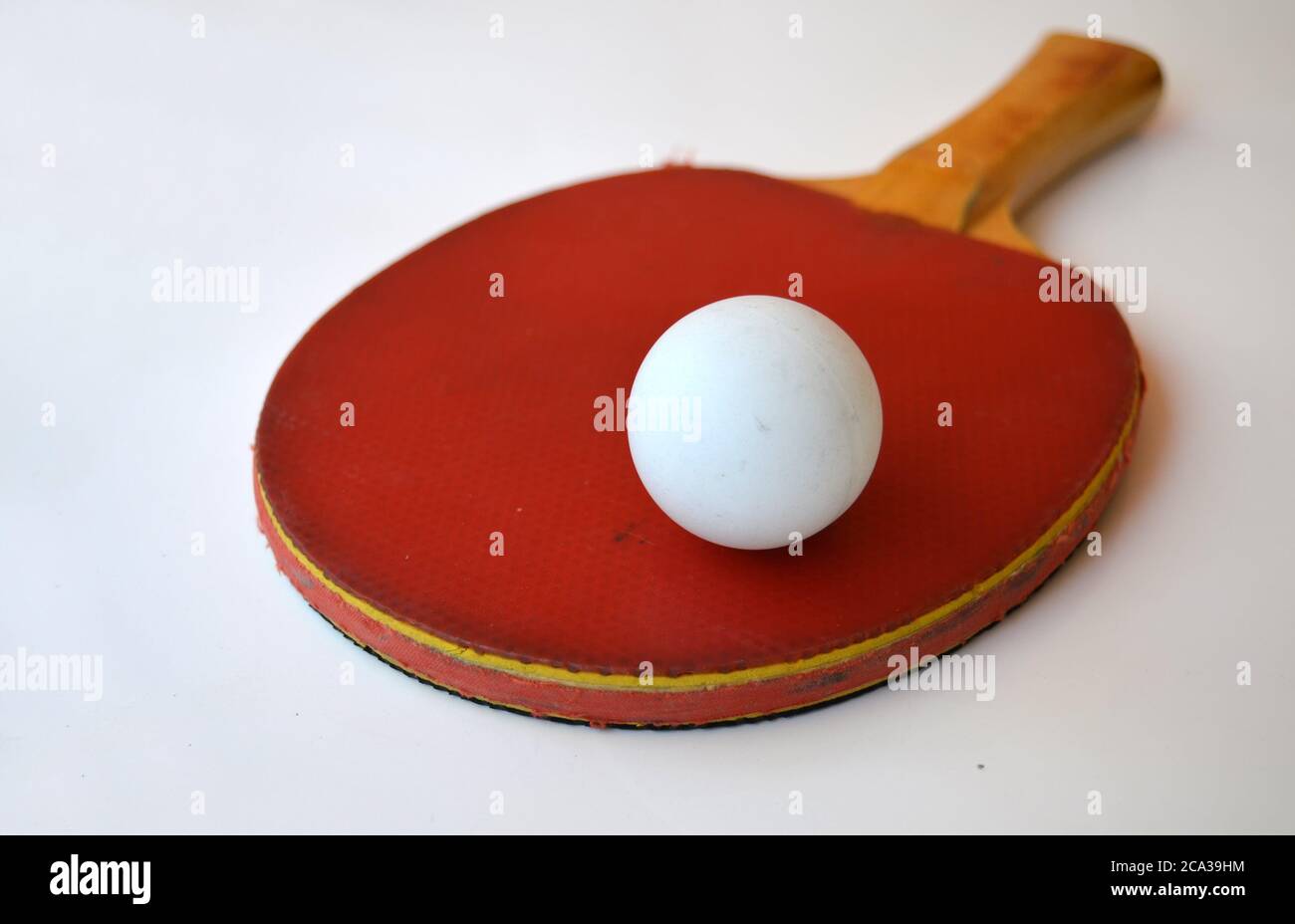 People ping pong ball hi-res stock photography and images - Alamy
