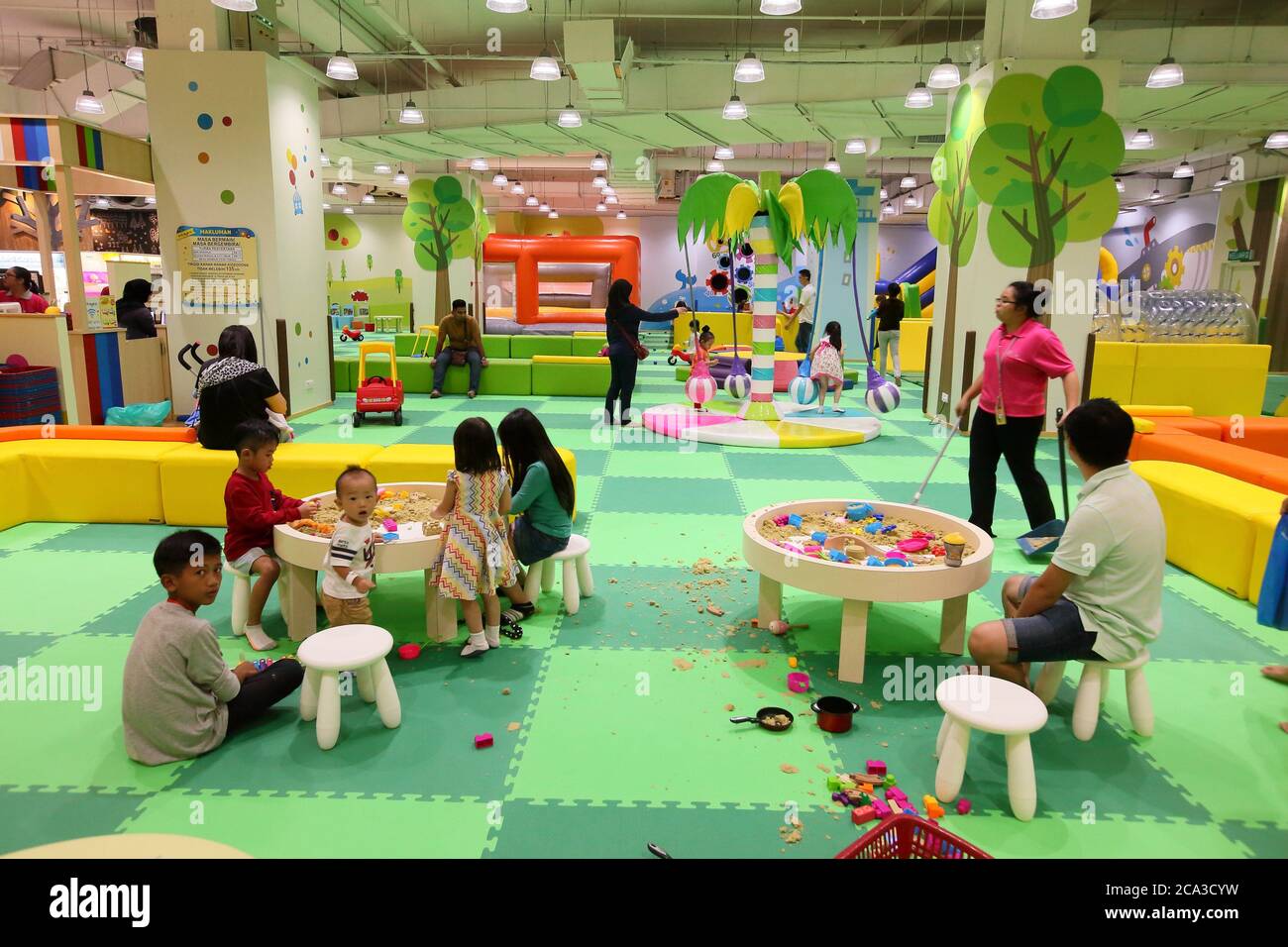 Ground girl happy interior hi-res stock photography and images - Alamy