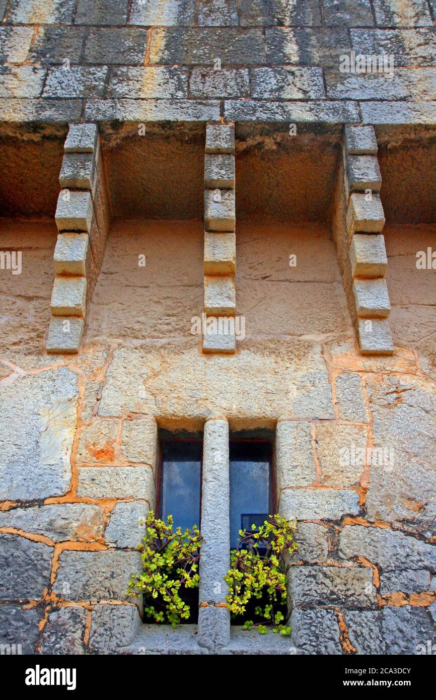 windows, Celler Güell, 1901, modernism, architects Antoni Gaudí and ...
