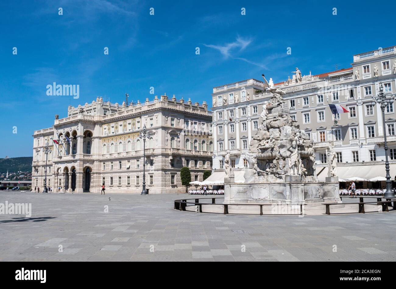 Trieste piazza unità d'italia hi-res stock photography and images - Alamy