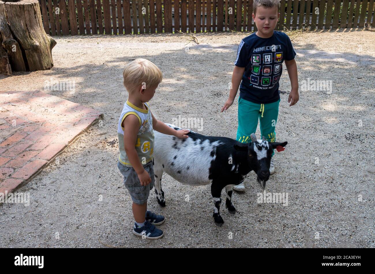 Zagreb zoo hi-res stock photography and images - Alamy