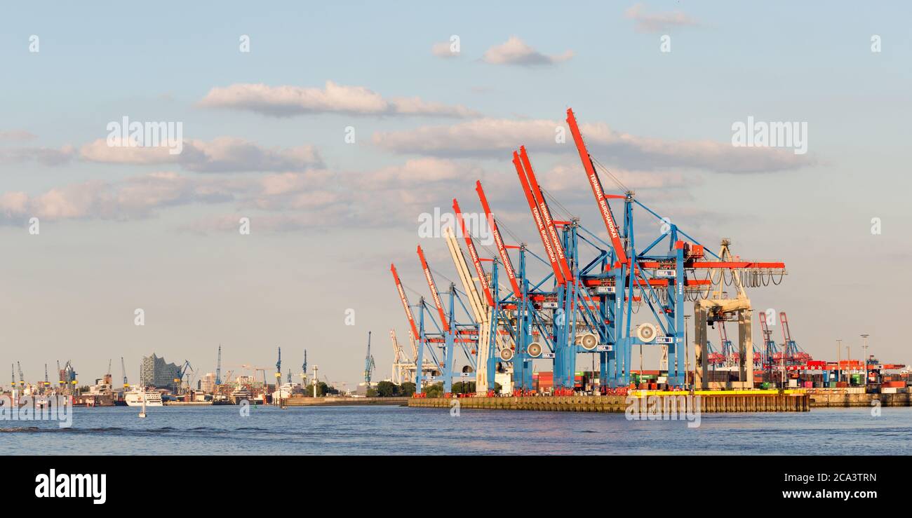 Loading dock at the port of Hamburg. Terminal for loading and unloading ...
