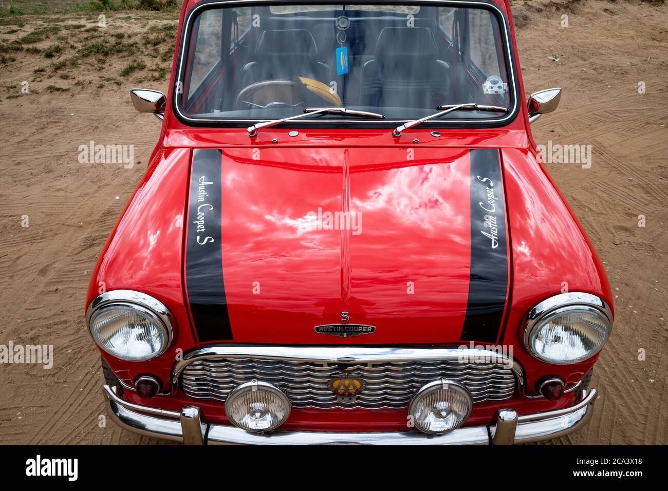 Austin mini cooper s hi-res stock photography and images - Alamy