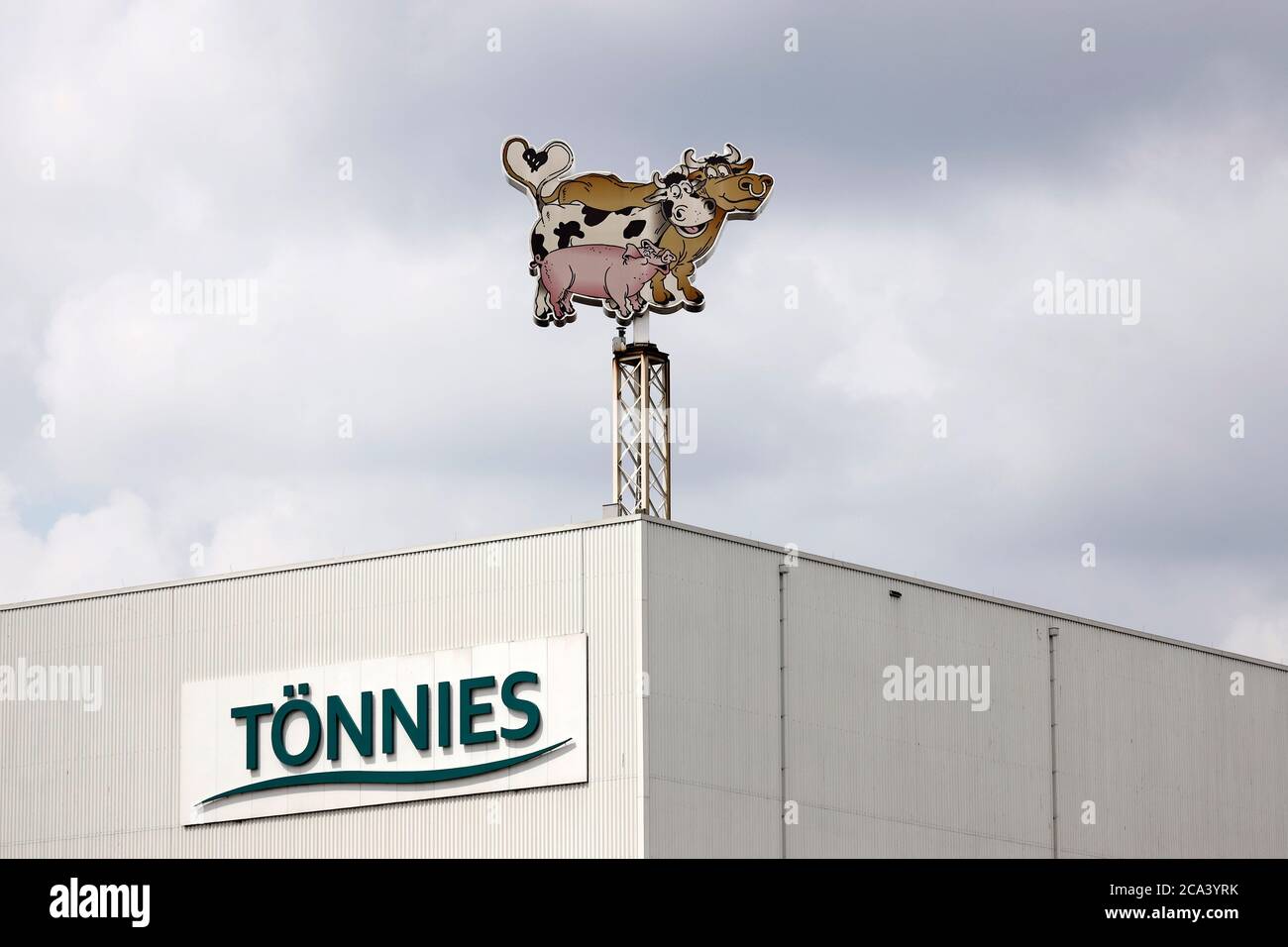 Schnitzel doner hi-res stock photography and images - Alamy