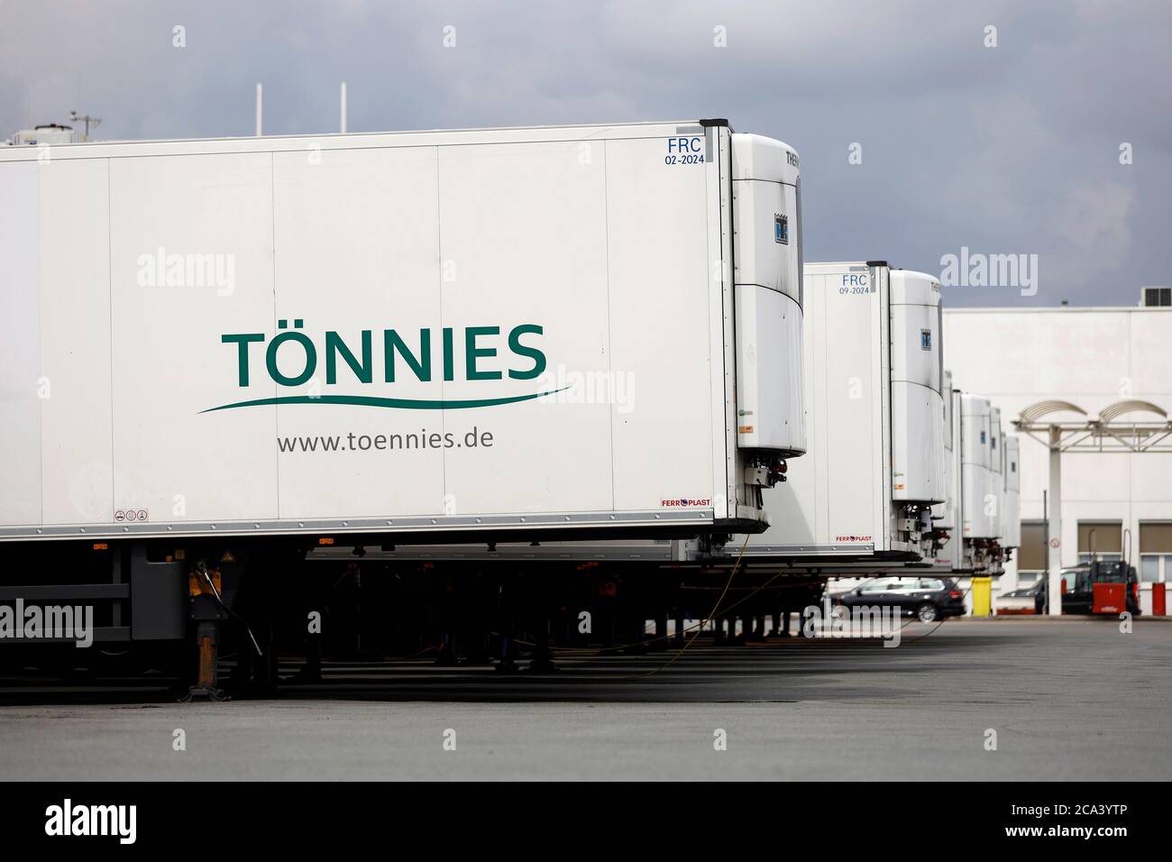 Schnitzel doner hi-res stock photography and images - Alamy