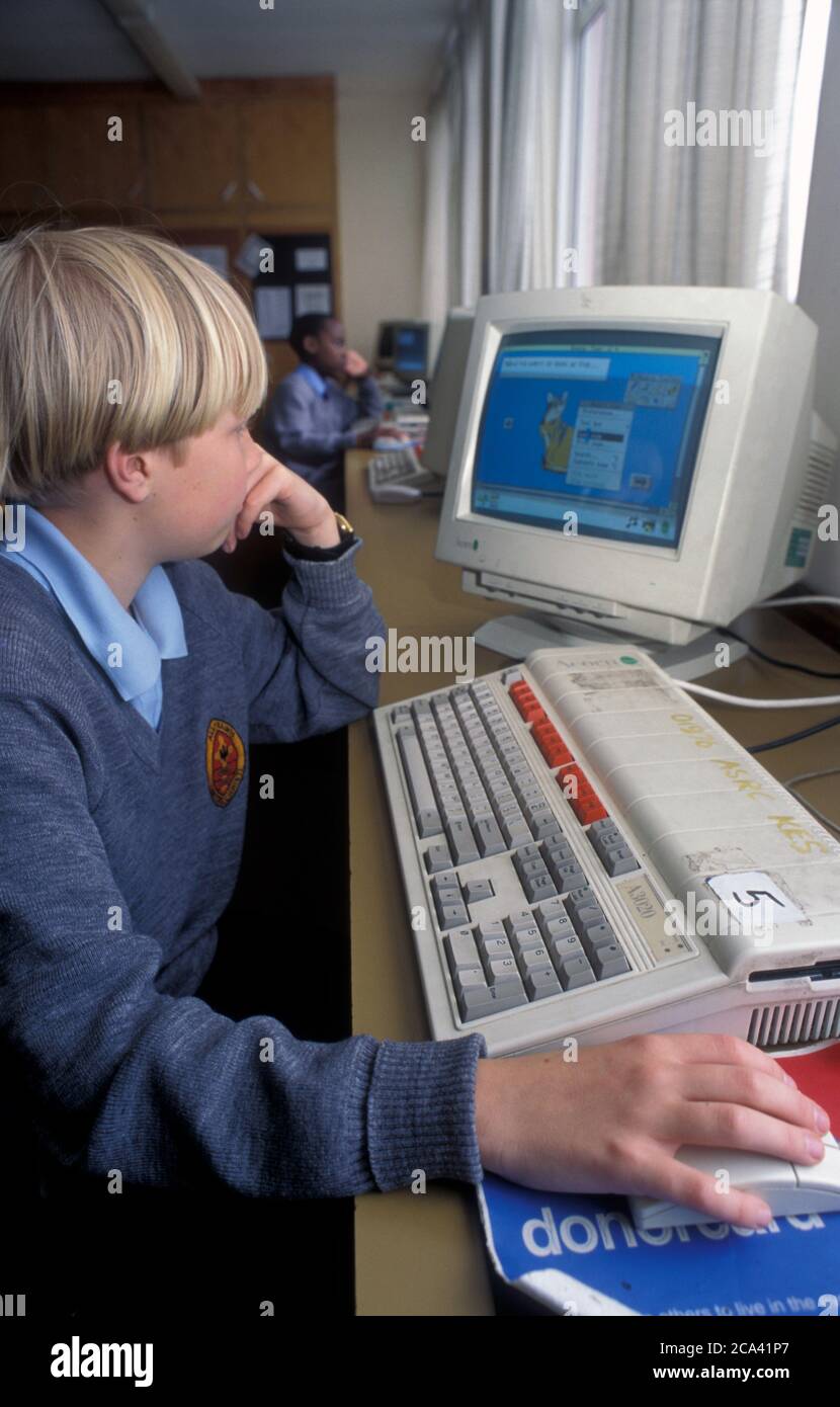 Uk schoolboy classroom hi-res stock photography and images - Alamy
