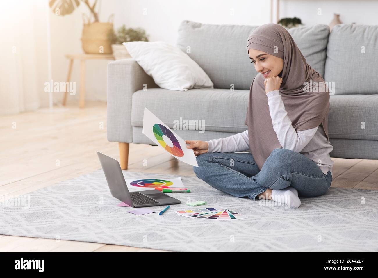 Muslim colors hi-res stock photography and images - Alamy