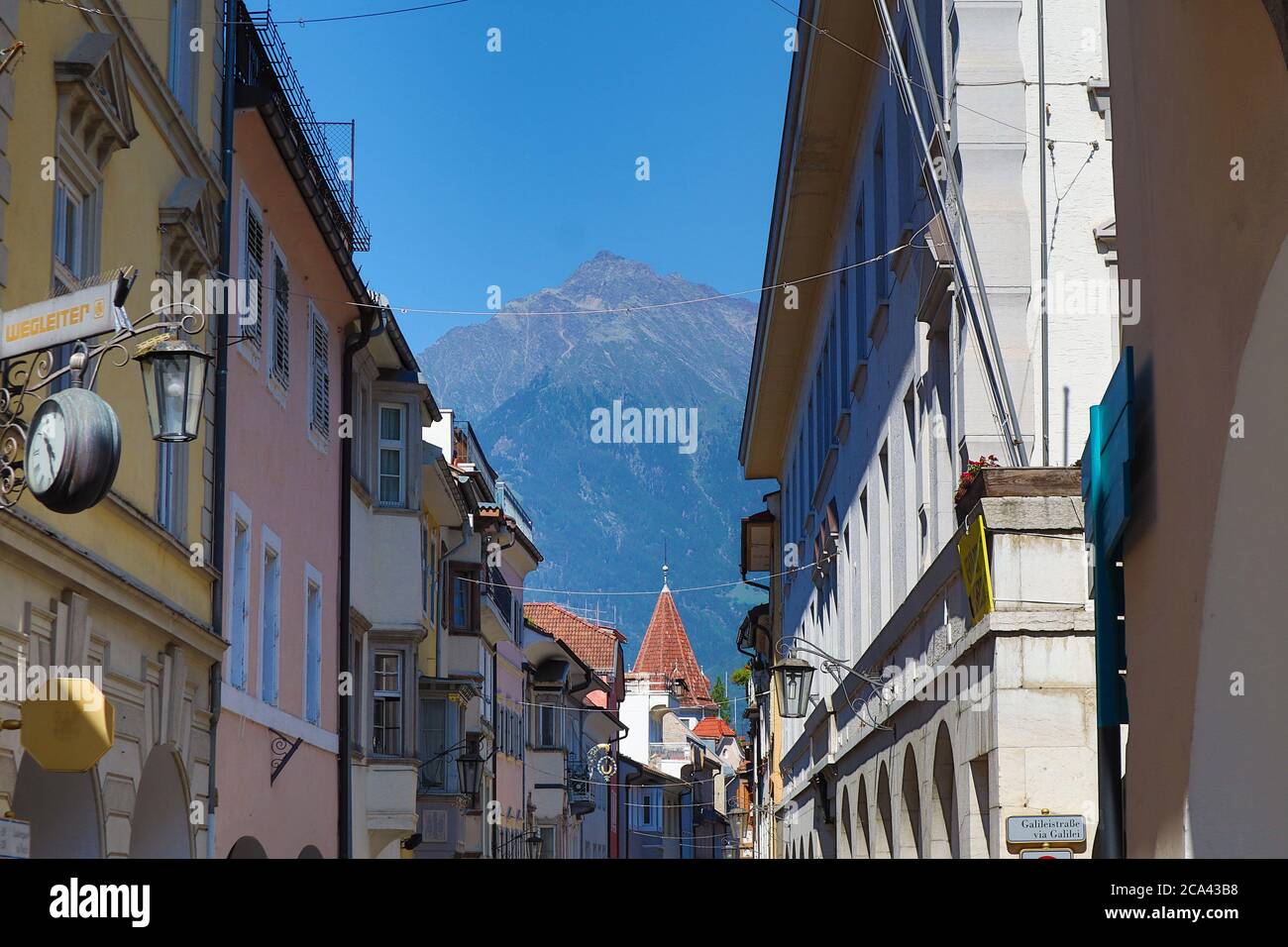 Lauben hi-res stock photography and images - Alamy