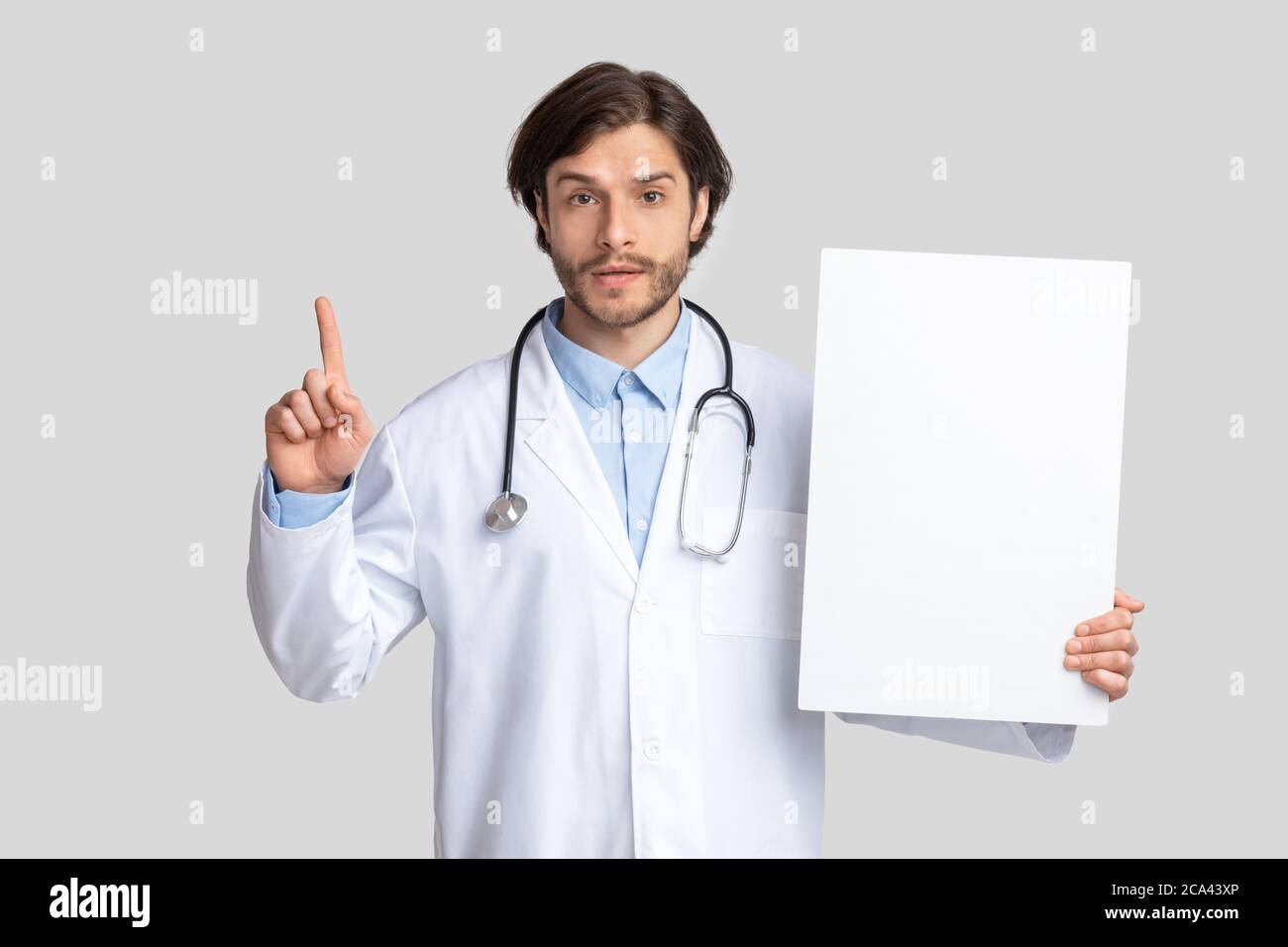 Blank warning sign hi-res stock photography and images - Alamy