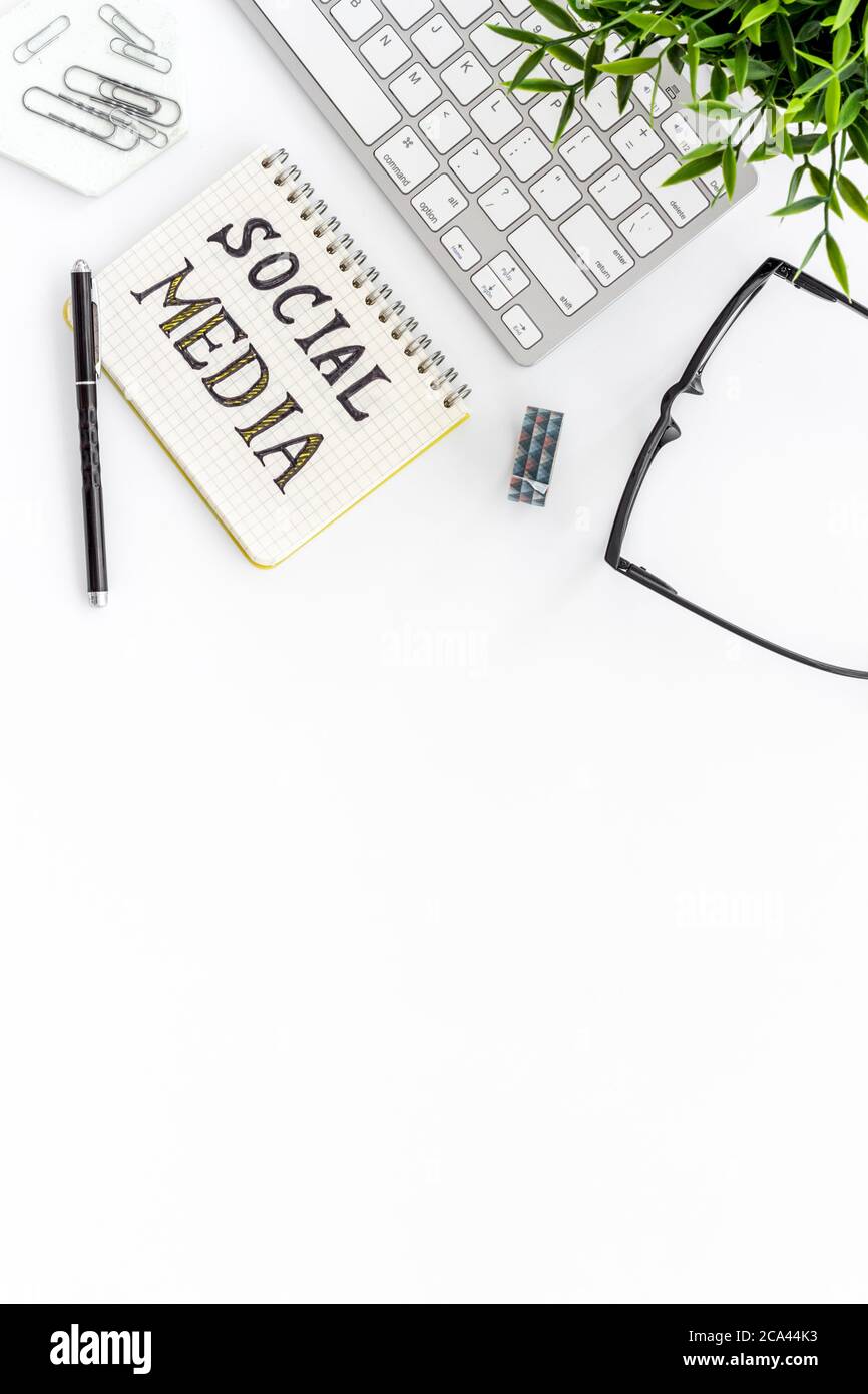 Concept of web network social media marketing. Workplace flat lay Stock ...