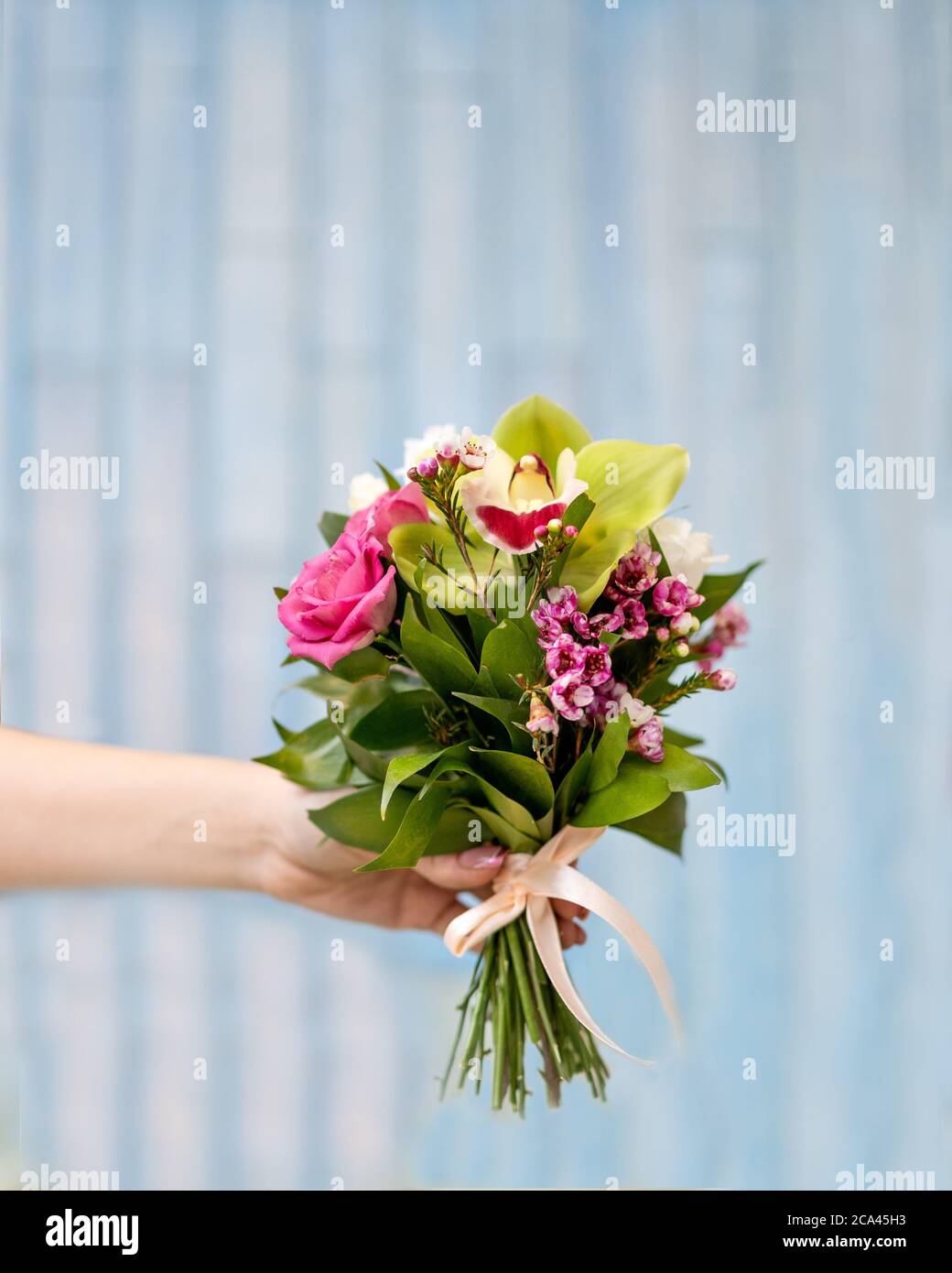 Pink flower bouquet close up Stock Photo - Alamy