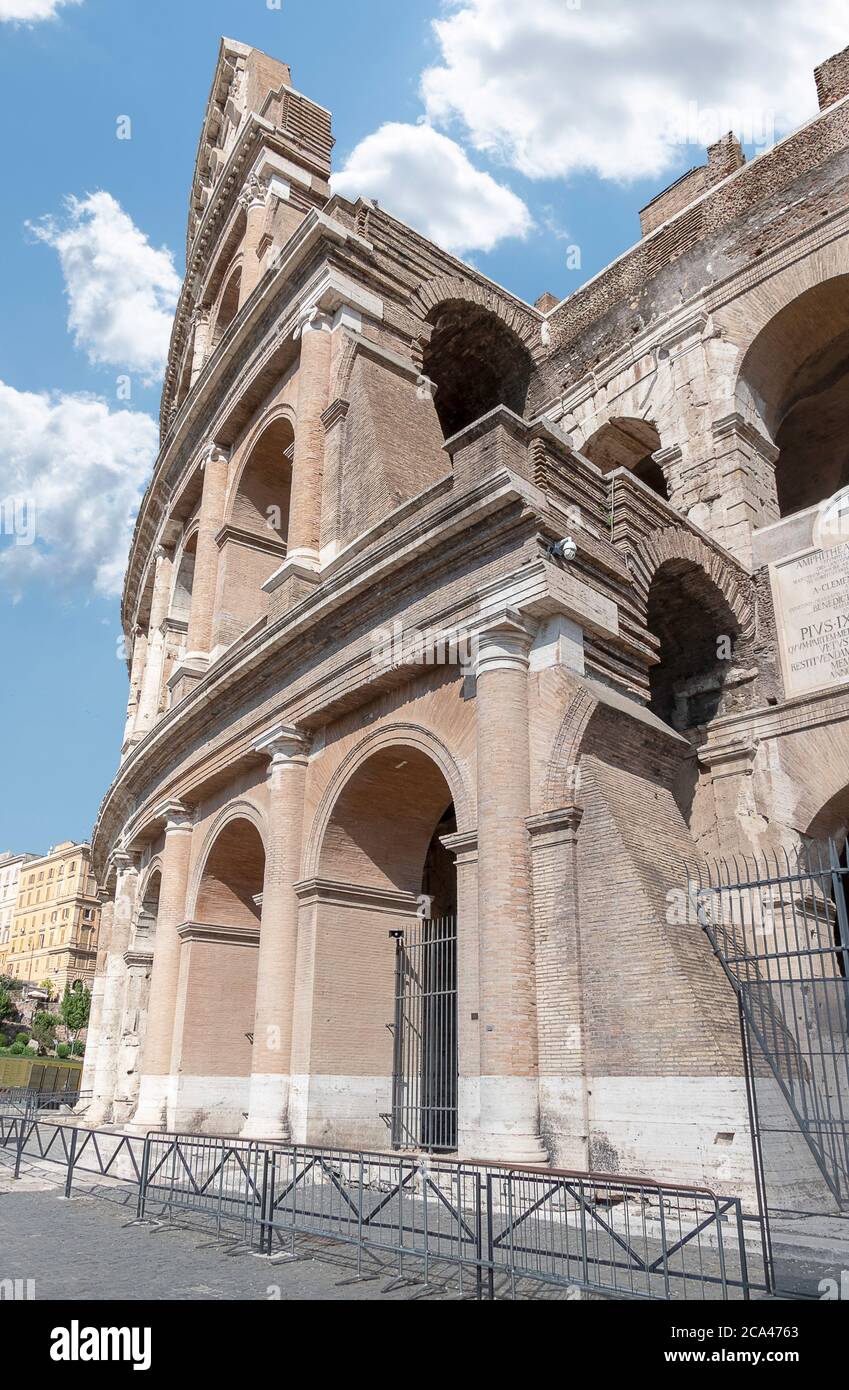 Colosseum of Rome. Fight arena of Roman Empire, Rome Italy Stock Photo ...