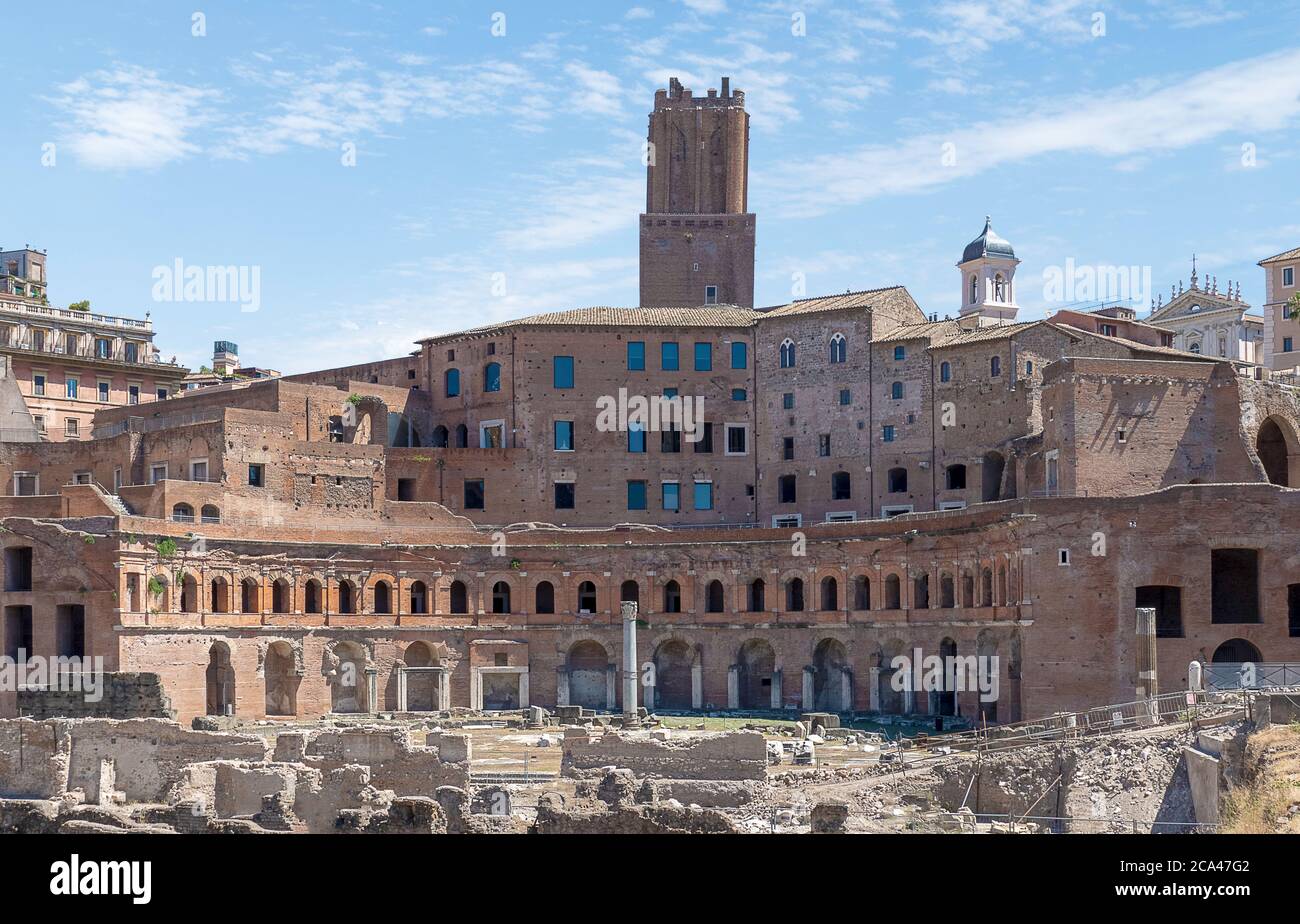 Trajan s market hi-res stock photography and images - Alamy