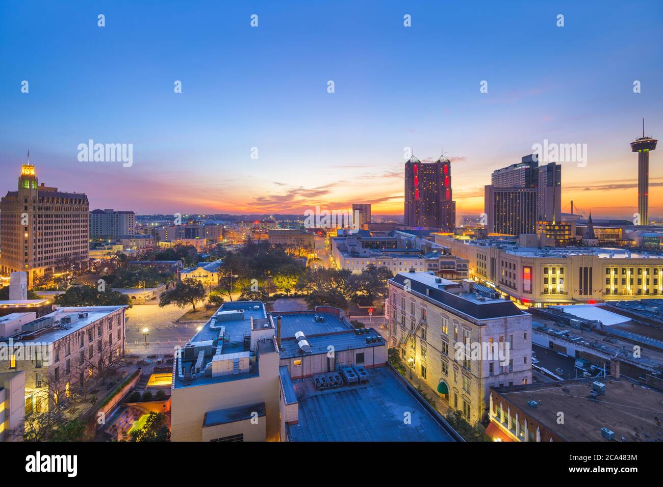 San Antonio, Texas, USA skyline at dusk from above Stock Photo - Alamy
