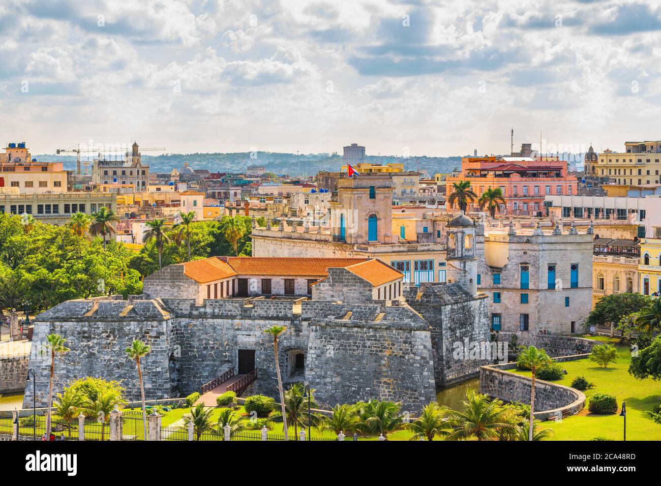 Havana, Cuba old town skyline in the daytime Stock Photo - Alamy