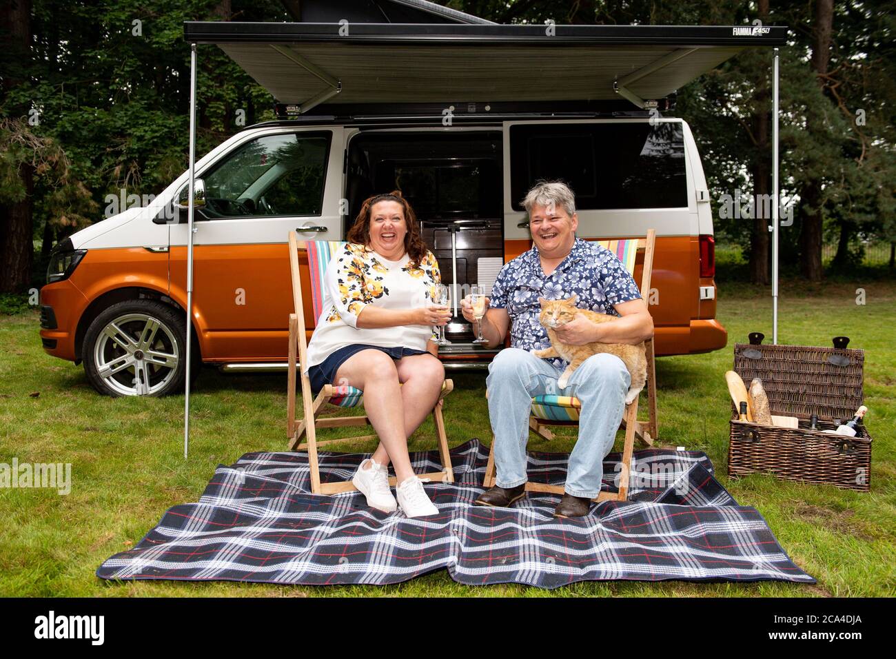 Paula and andrew hancock hi-res stock photography and images - Alamy