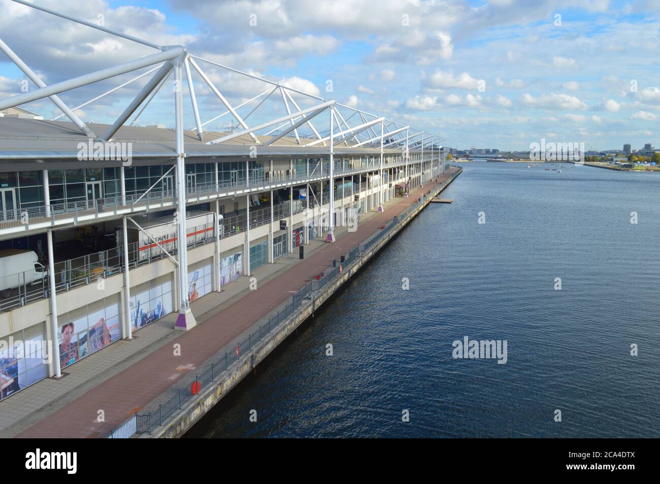 London the old harbour hi-res stock photography and images - Alamy