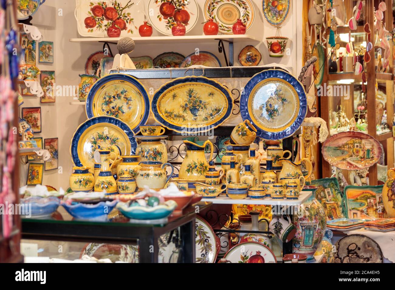 Rhodes style pottery hi-res stock photography and images - Alamy