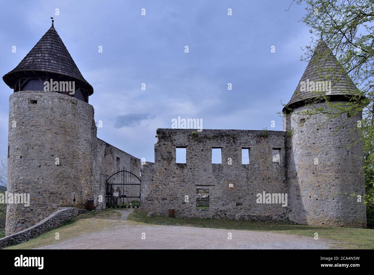 NOVIGRAD CASTLE ON THE DOBRA RIVER IN KARLOVAC, CROATIA Stock Photo - Alamy