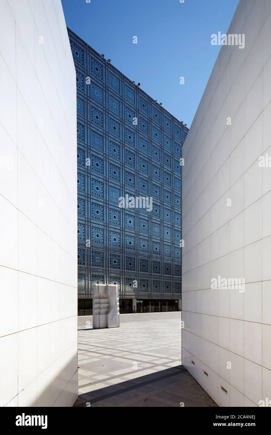 Institut du monde arabe, Arab World Institute Stock Photo - Alamy