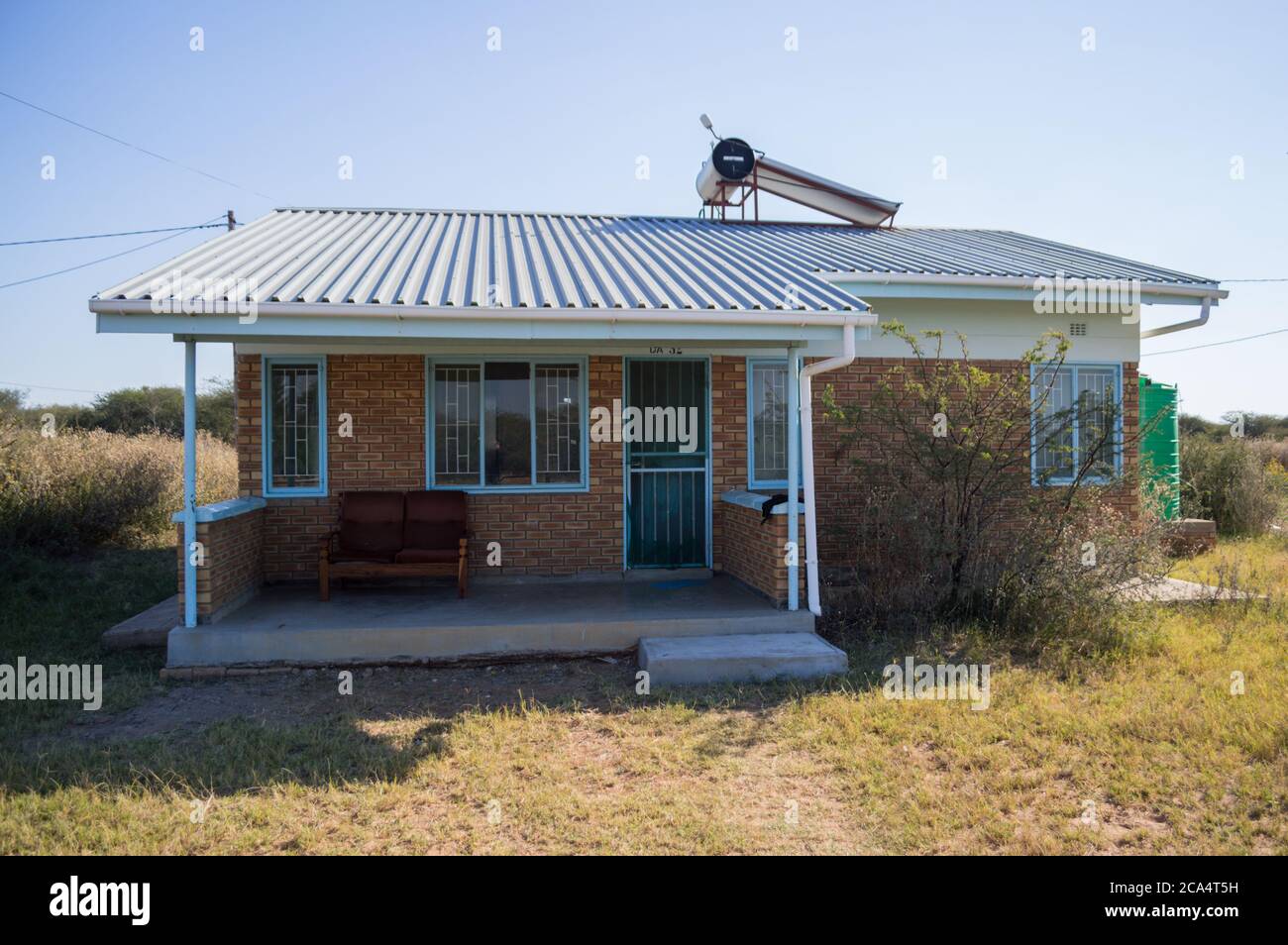 Middleclass house hi-res stock photography and images - Alamy