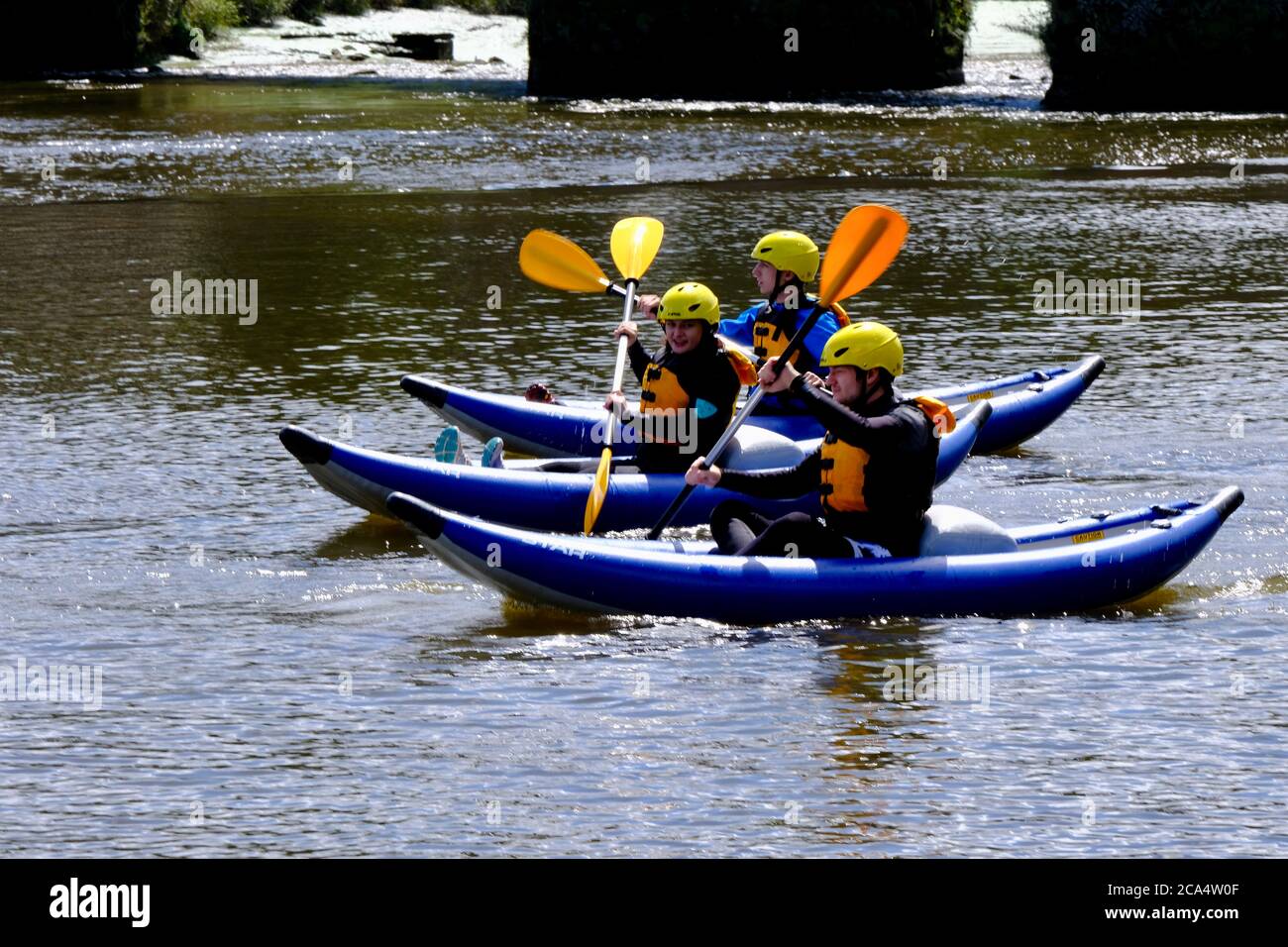 River Dee Chester Cheshire Kayaking sunny day tourist hire boat family ...