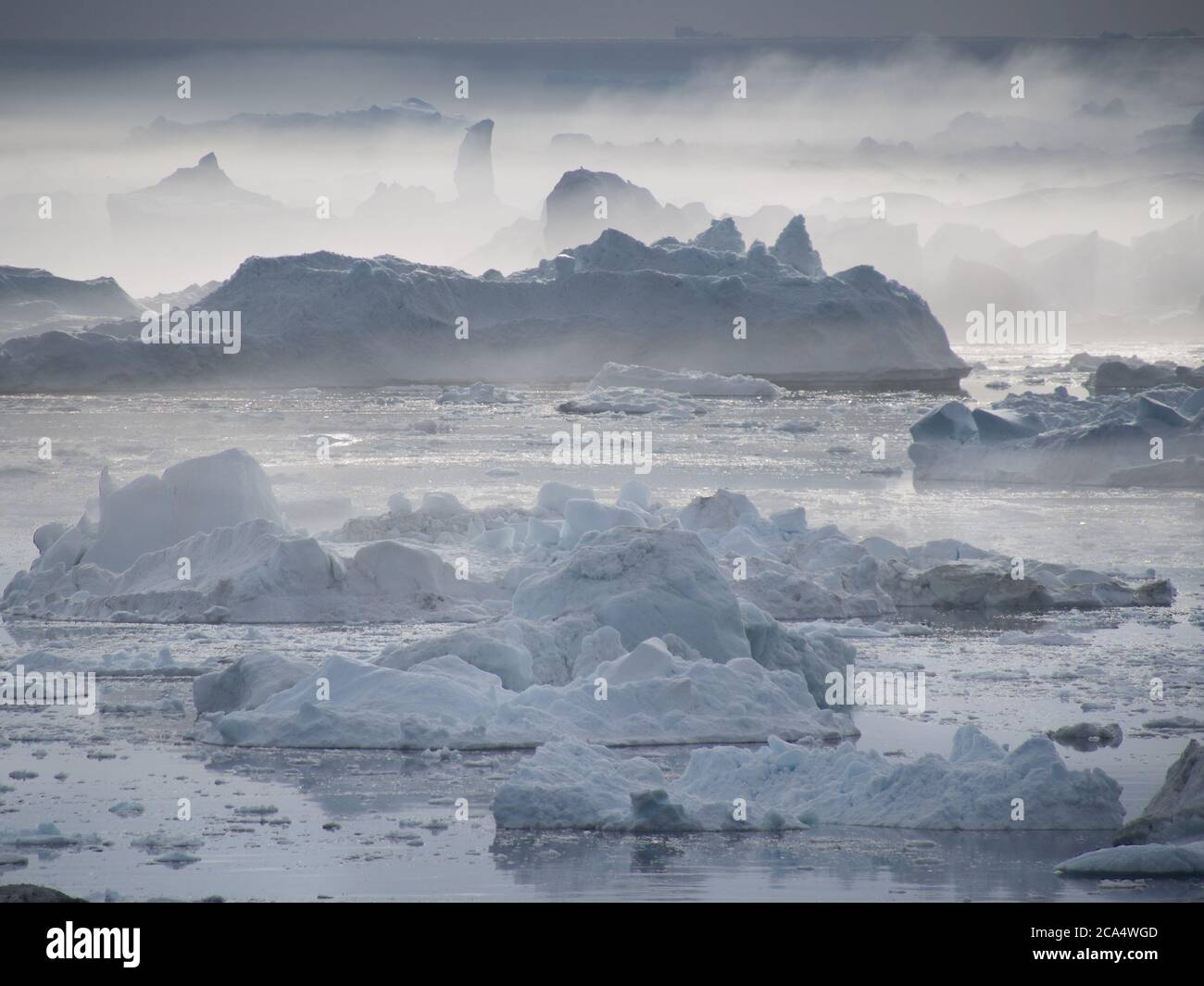Layers of ice and floating in arctic hi-res stock photography and ...