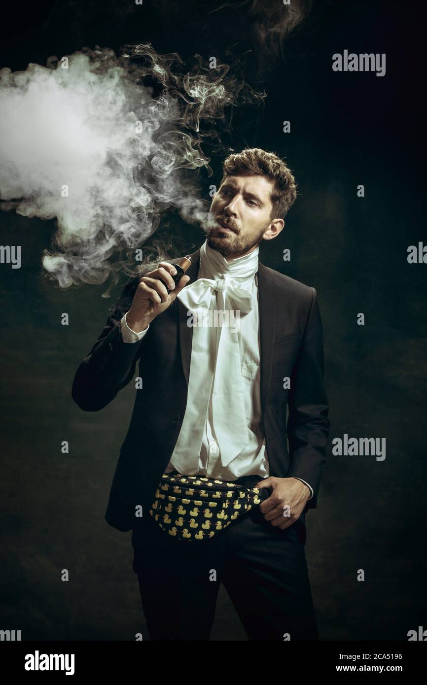 Old man vaping hi-res stock photography and images - Alamy