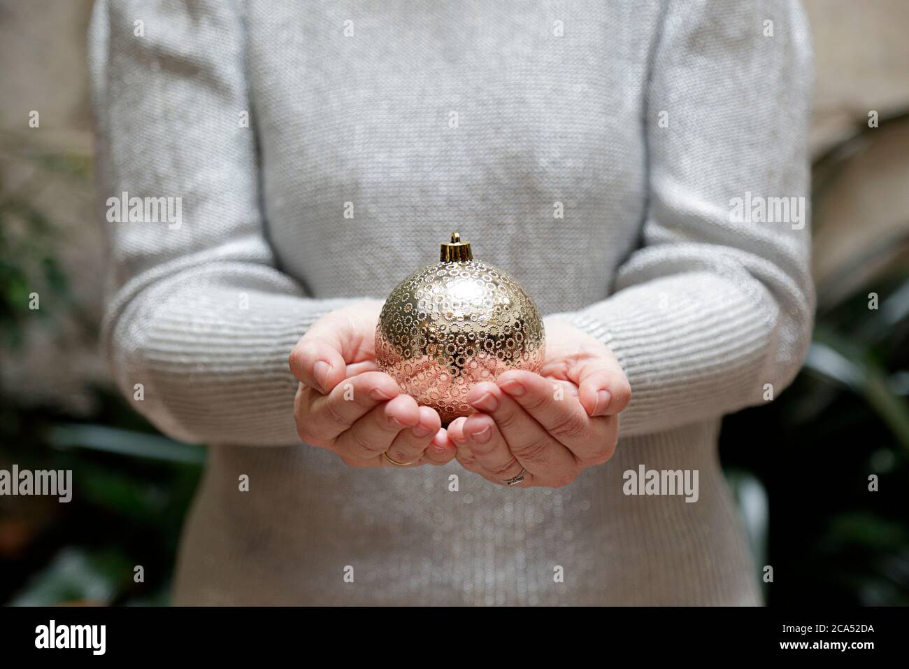 Female gold silver glitter hi-res stock photography and images - Alamy