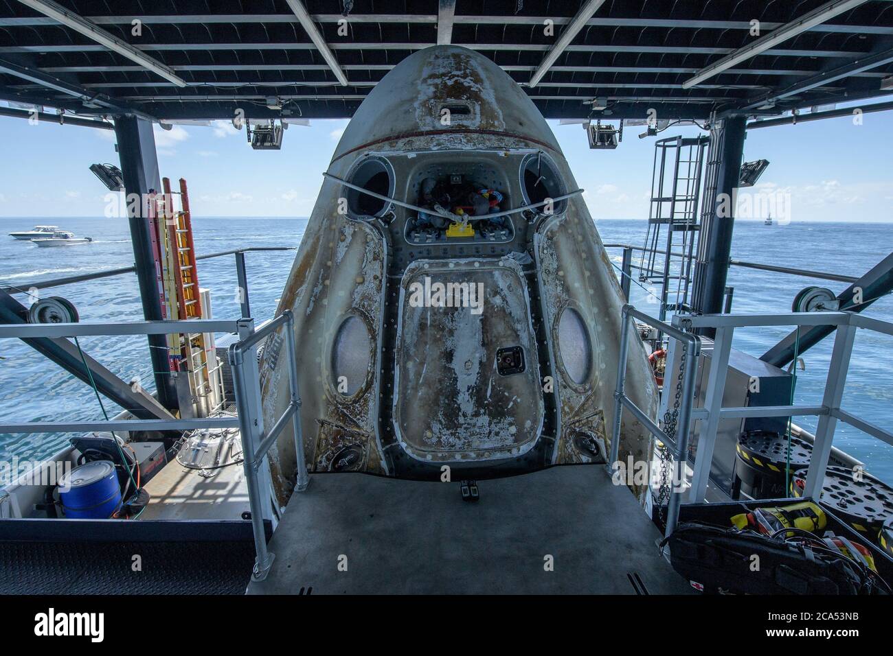 Go navigator hi-res stock photography and images - Alamy