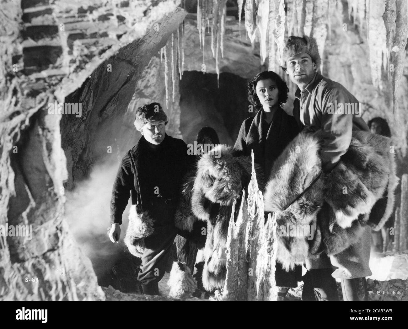 Cave adaptation hi-res stock photography and images - Alamy