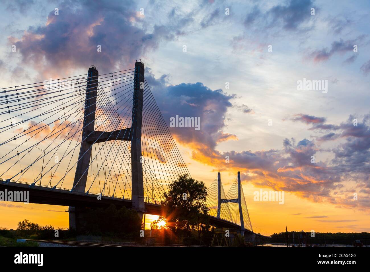 Bill emerson memorial bridge hi-res stock photography and images - Alamy
