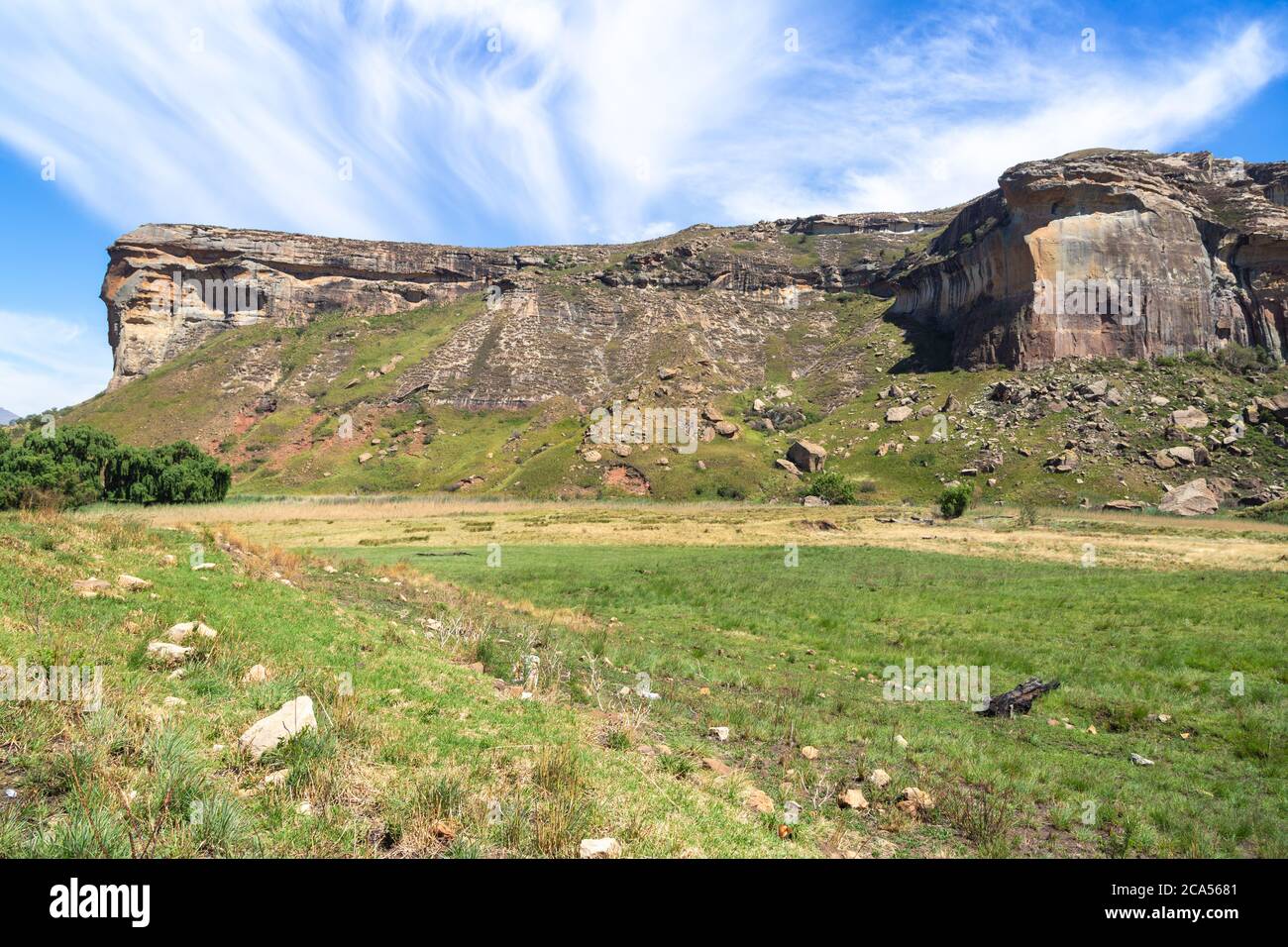 Landscape in the beautiful Golden Gate Highlands National Park ...