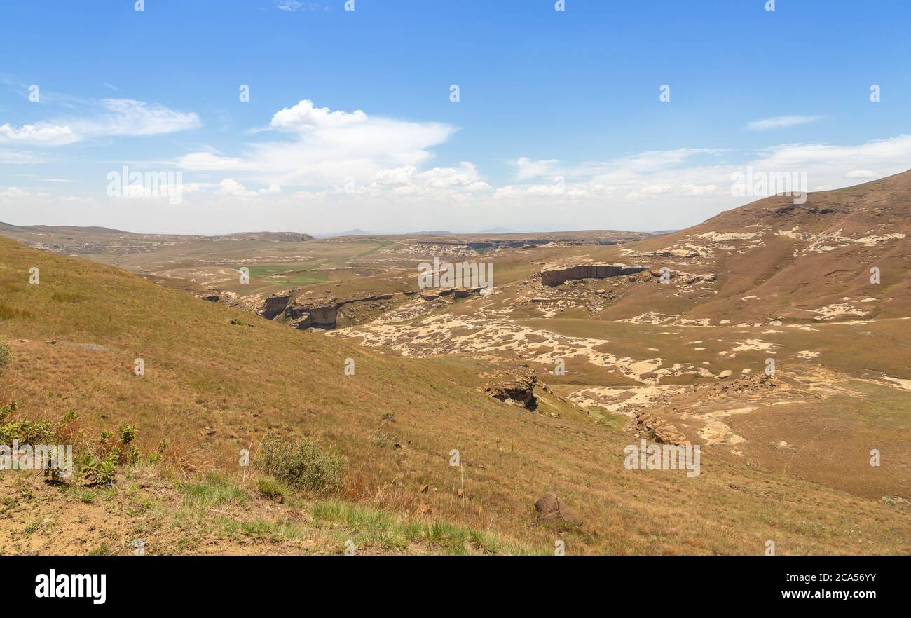 Landscape in the beautiful Golden Gate Highlands National Park ...